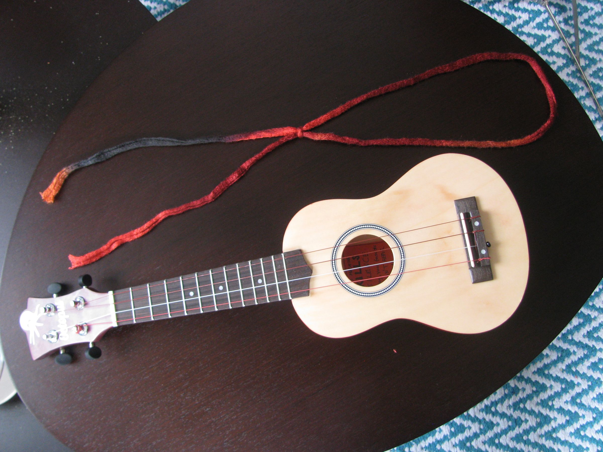 Cat's Cradle Ukulele Strap : 13 Steps - Instructables