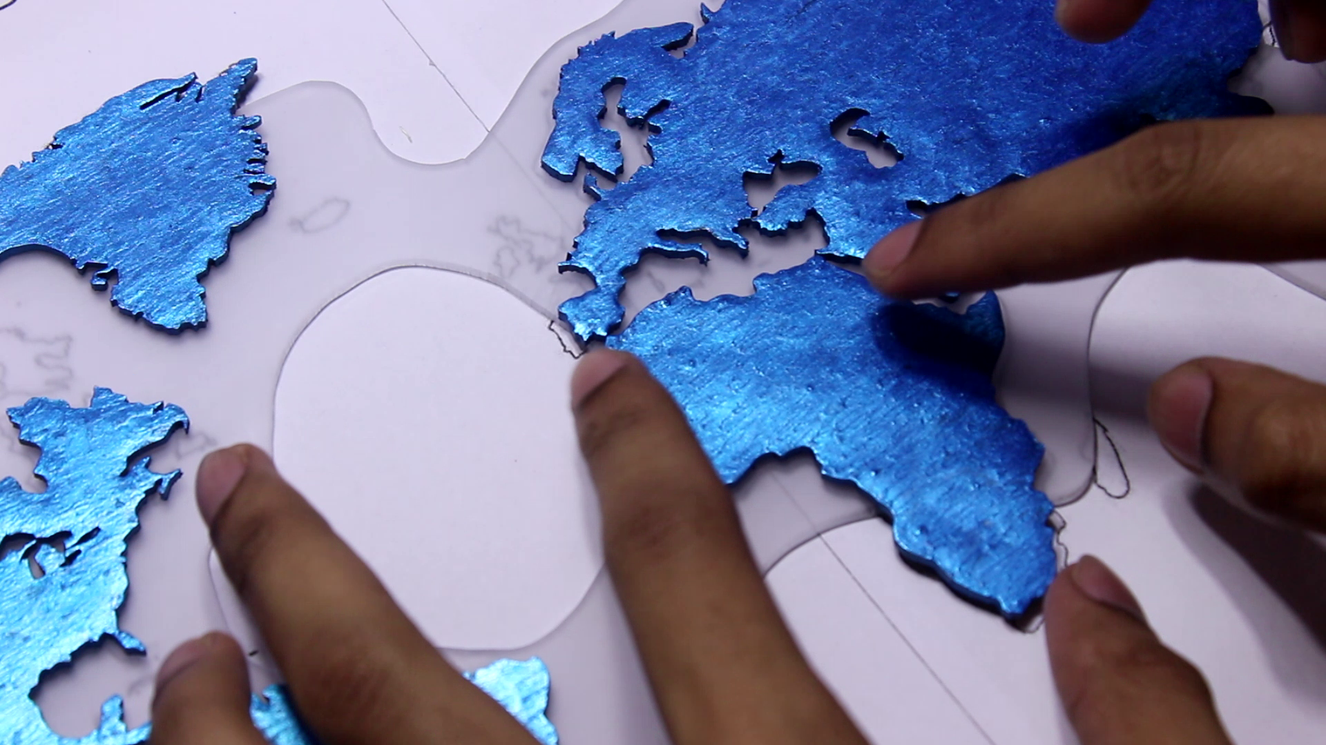 Backlit World Map From an Old PVC Pipe : 15 Steps (with Pictures ...