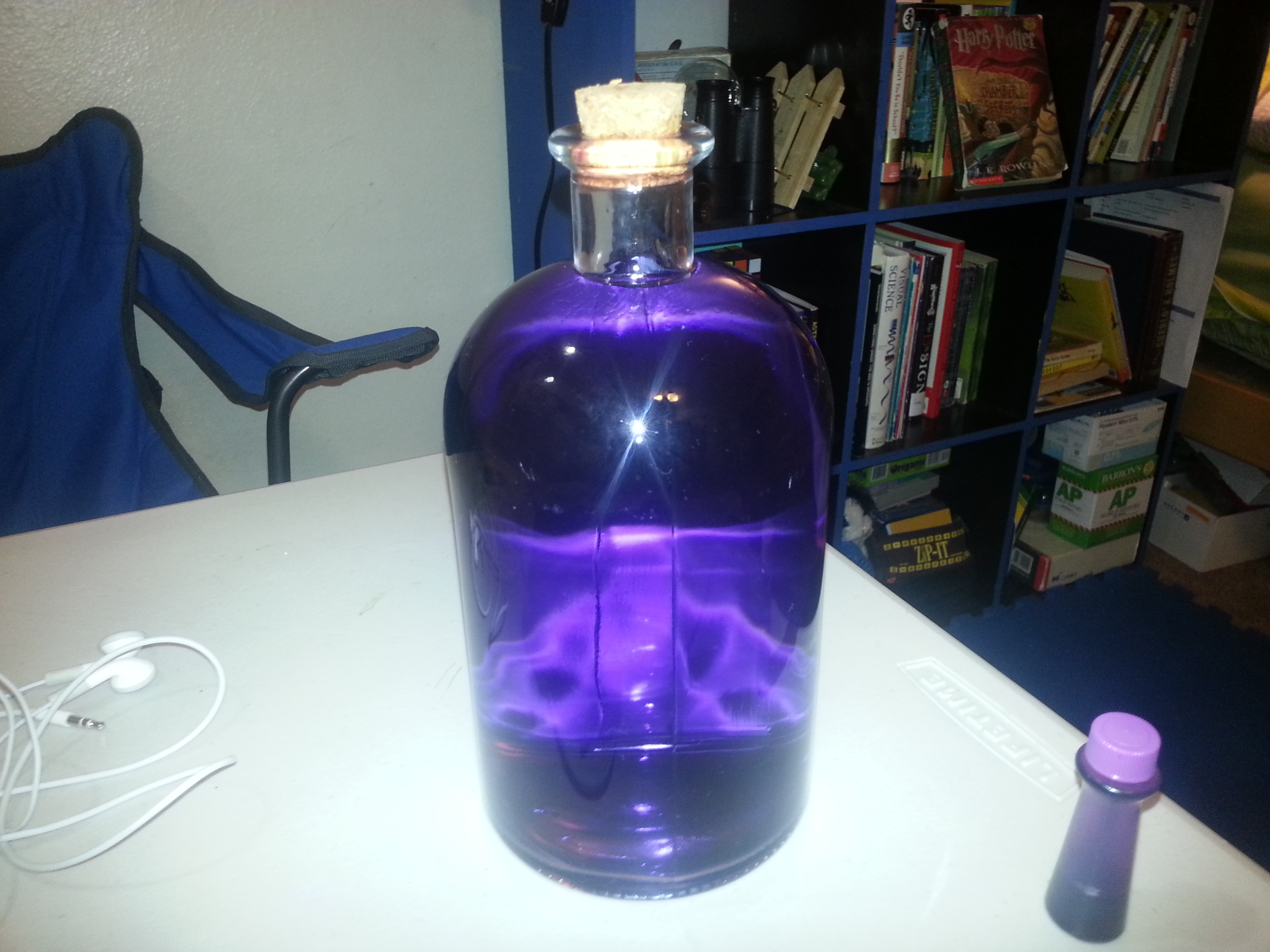 Clash Royale/of Clans Elixir Bottle : 4 Steps - Instructables