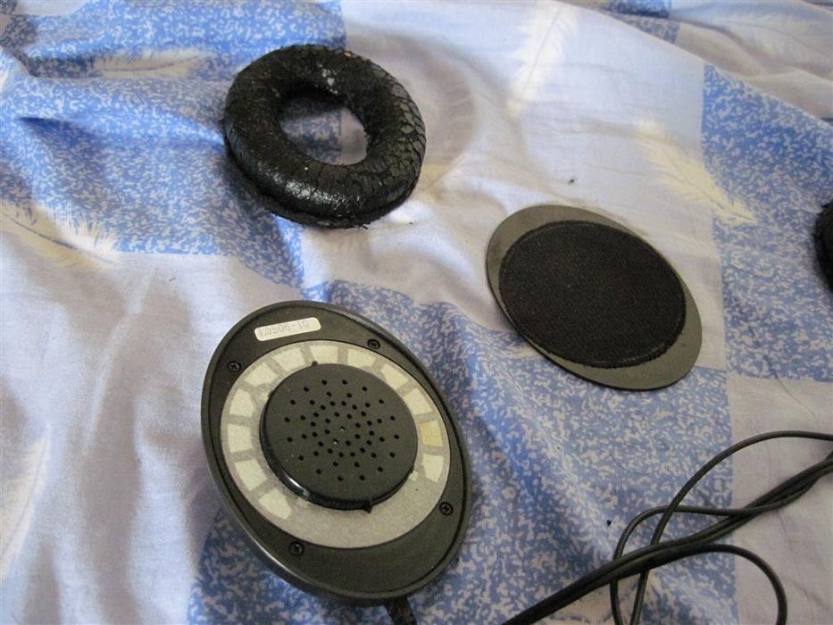 Dismantling a Pair of Headphones - Instructables