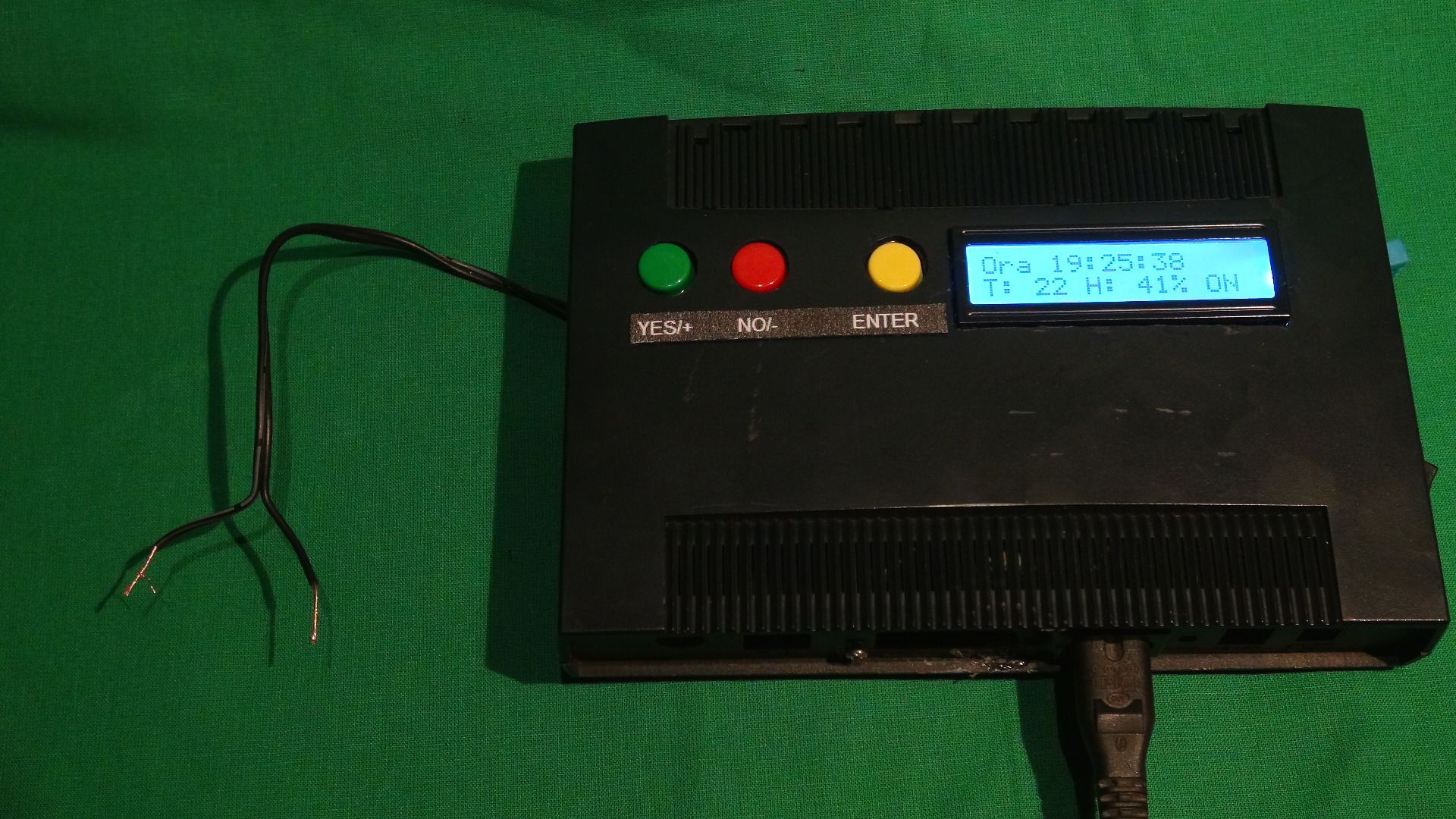 WEEKLIMATIC Arduino Programmable Thermostat : 7 Steps (with Pictures ...