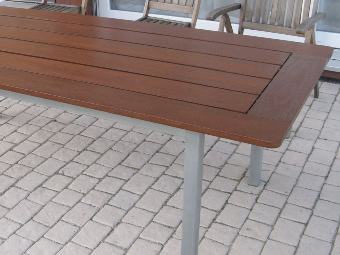 Renovated Outdoor Table : 14 Steps (with Pictures) - Instructables