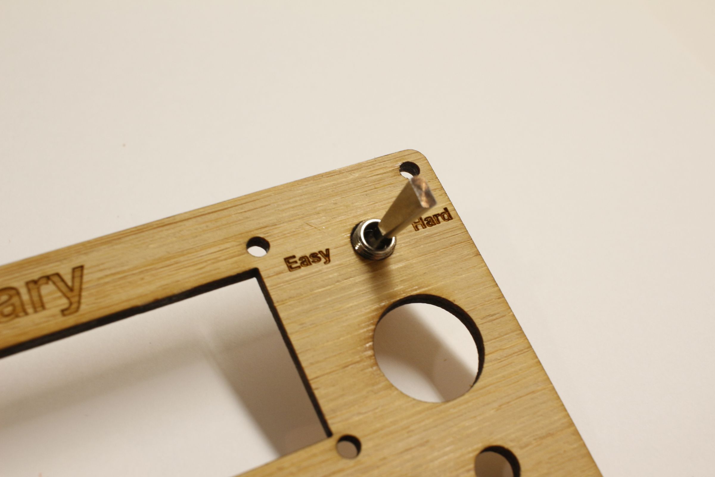 Binary Game : 9 Steps (with Pictures) - Instructables