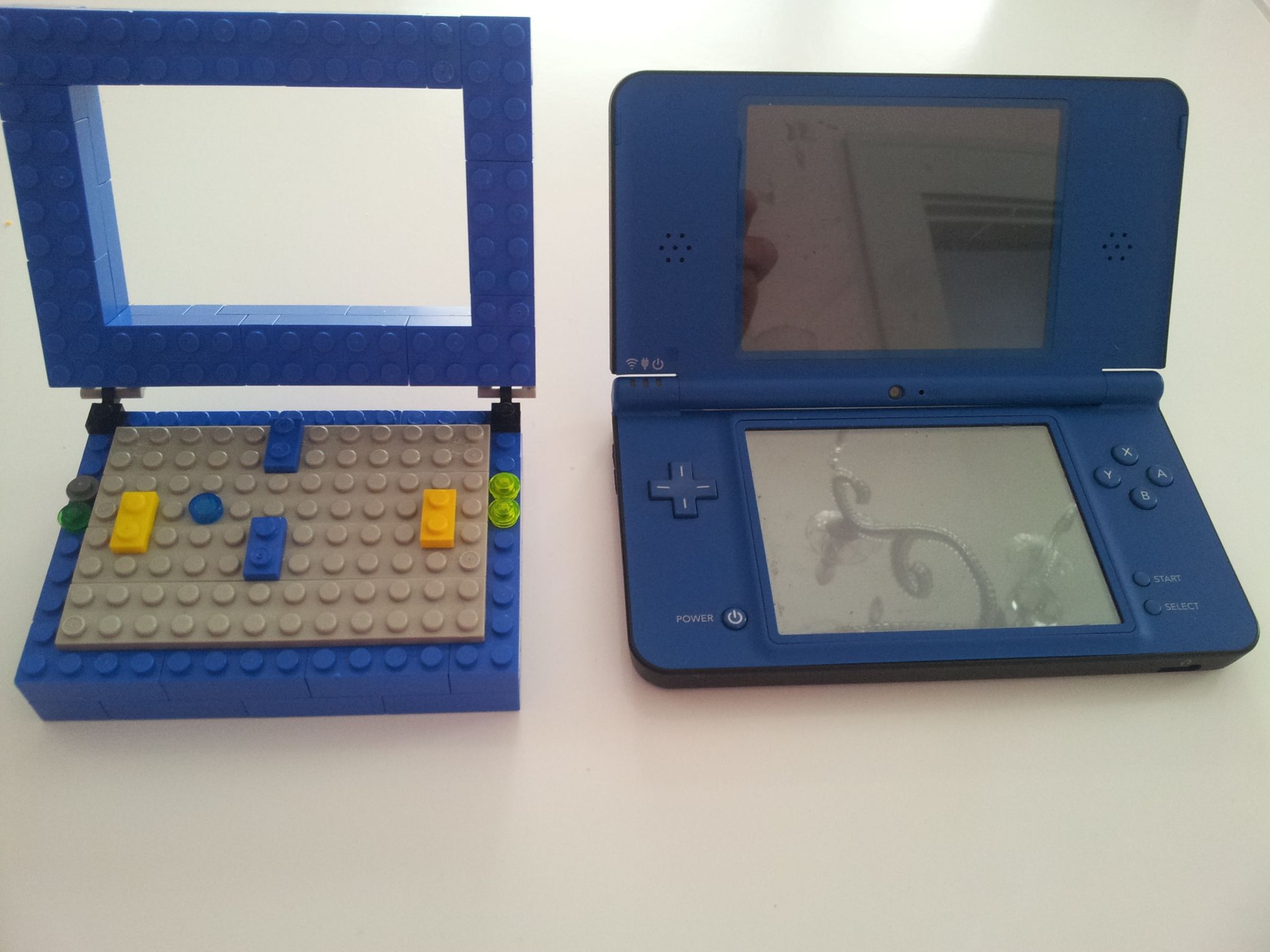 Lego Nintendo DSi - Instructables