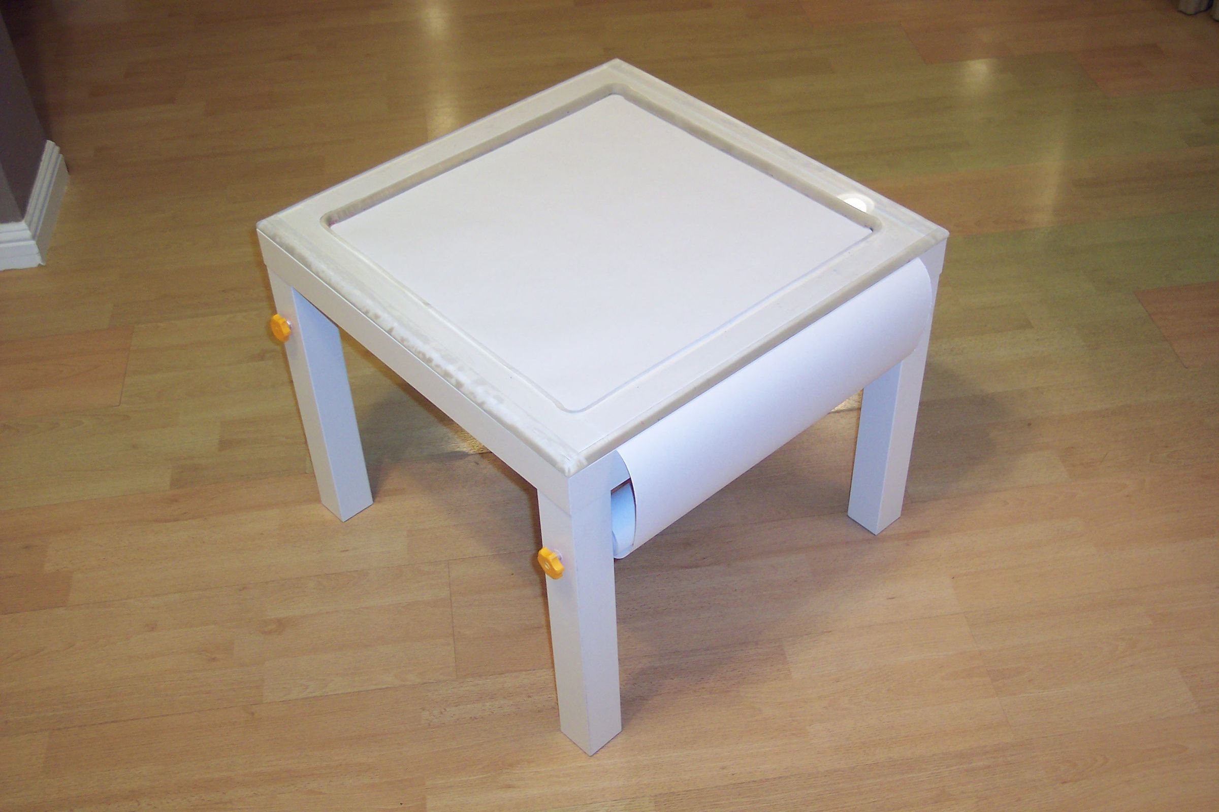 How to Make a Functional Children's Coloring Table : 8 Steps (with ...