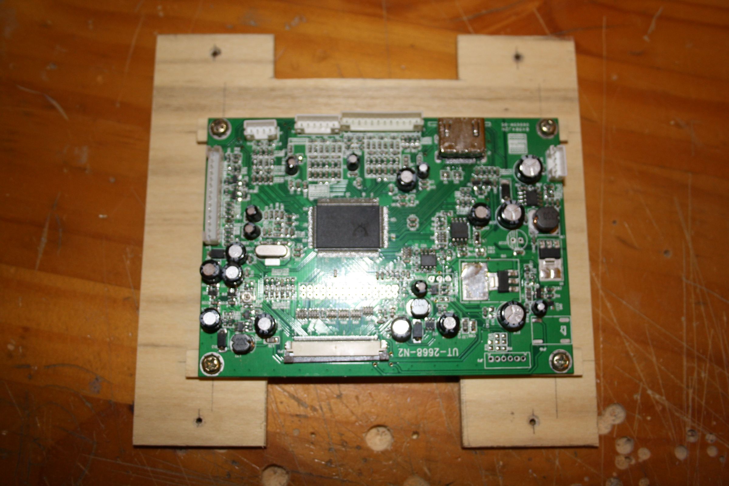 LapPi - a Raspberry Pi Netbook : 14 Steps (with Pictures) - Instructables