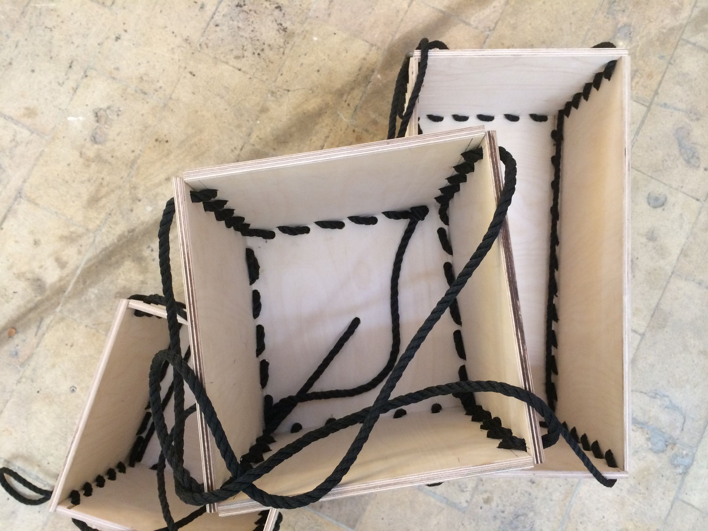 Liftable Hanging Planters : 6 Steps (with Pictures) - Instructables