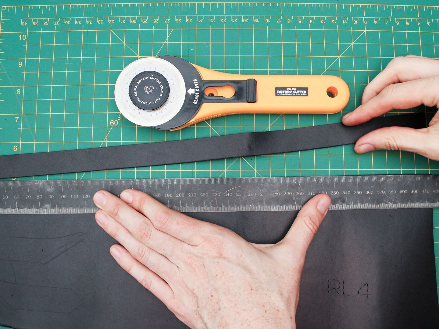 Cutting Leather : 7 Steps - Instructables