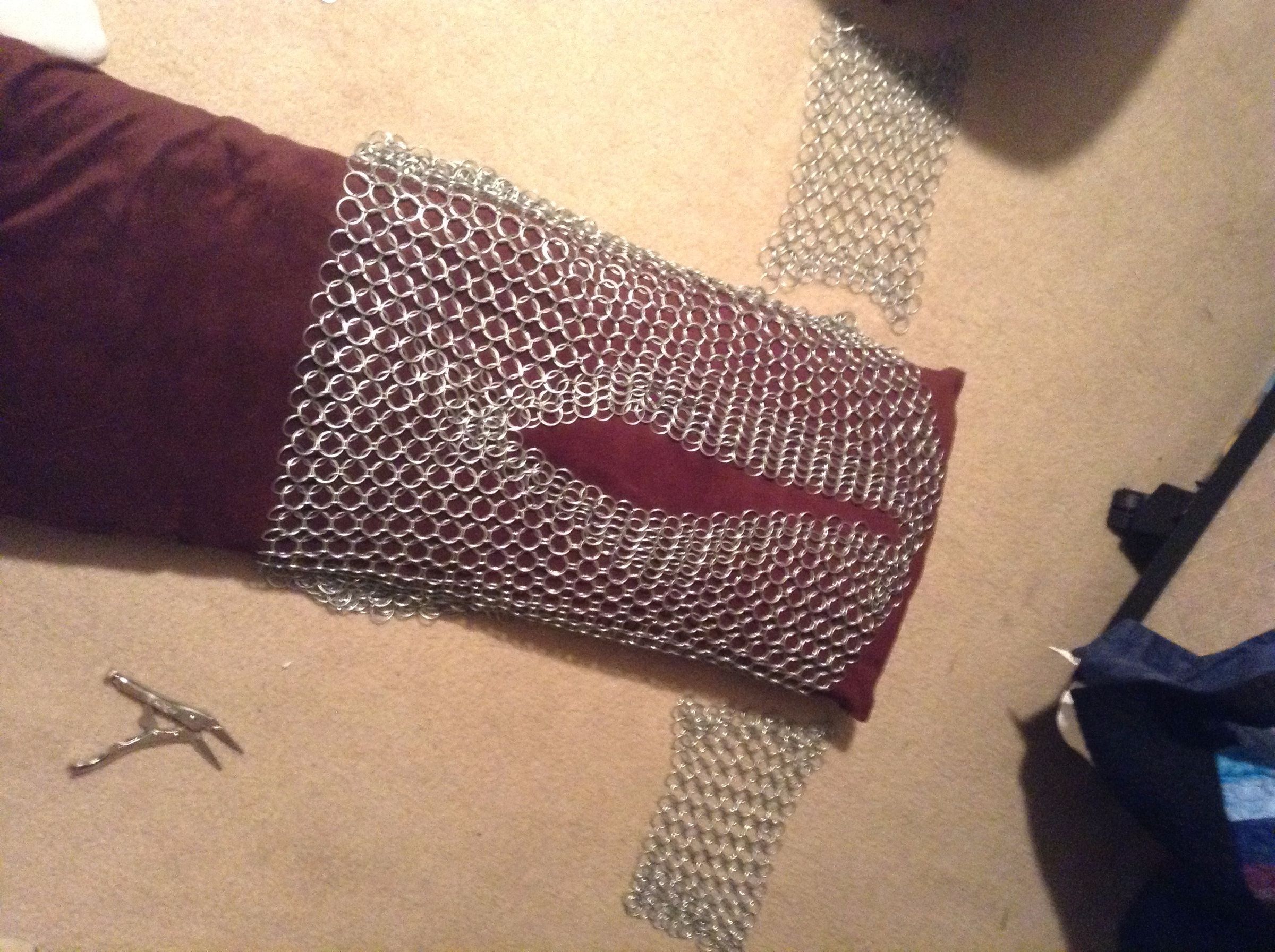 European 4 in 1 Chainmail Shirt : 7 Steps (with Pictures) - Instructables