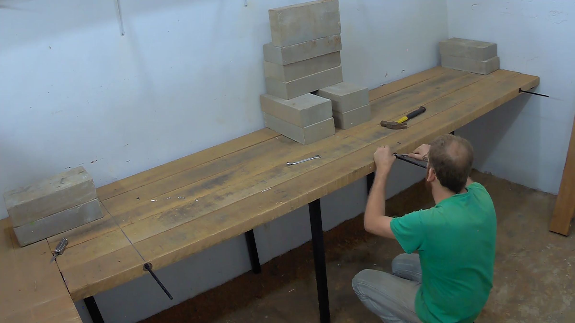 A Sturdy Workbench That Will Last : 10 Steps (with Pictures ...