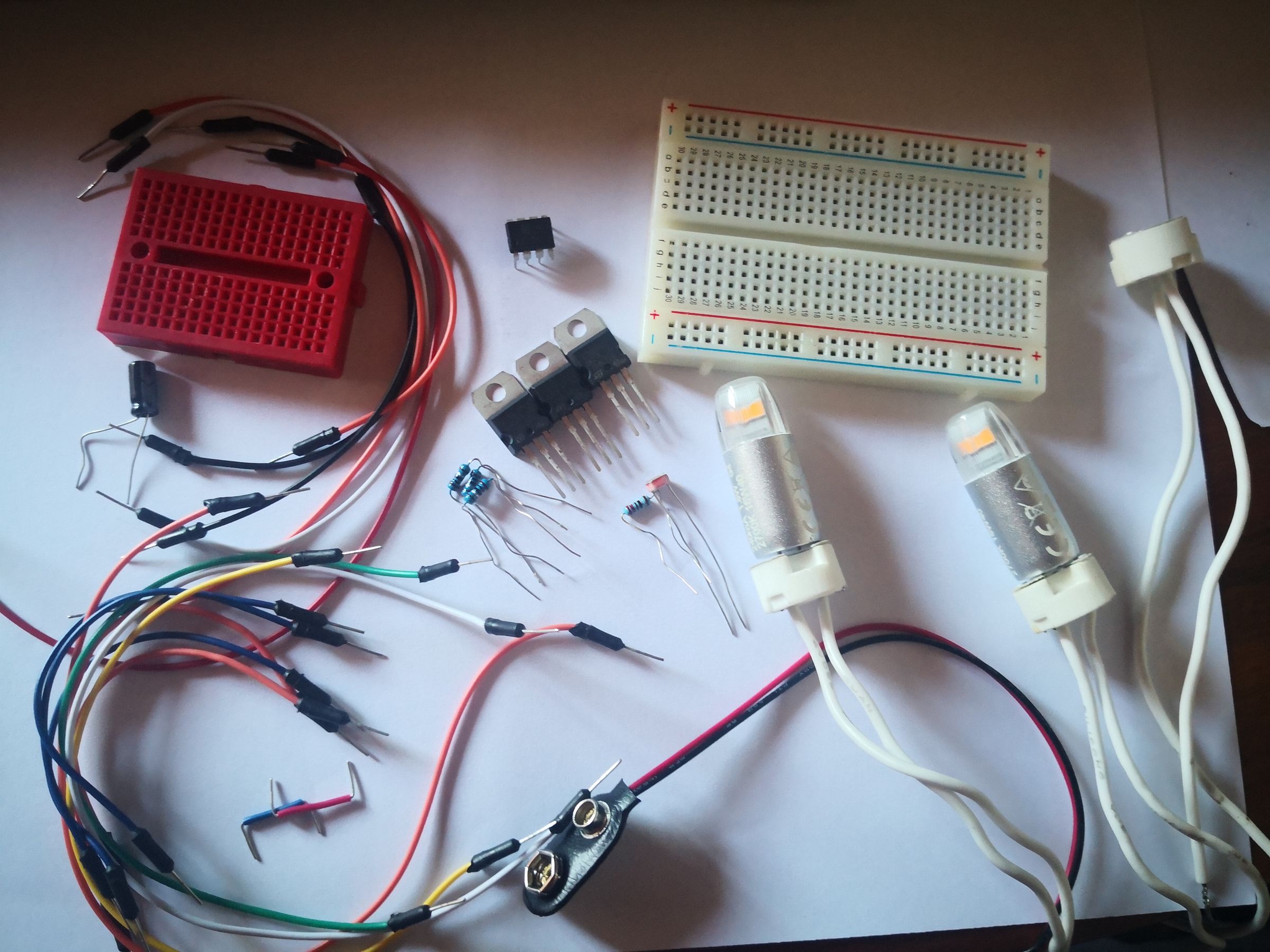 Light Sensor Lamp With ATtiny85, 12V LEDs and L7805 Voltage Regulators ...