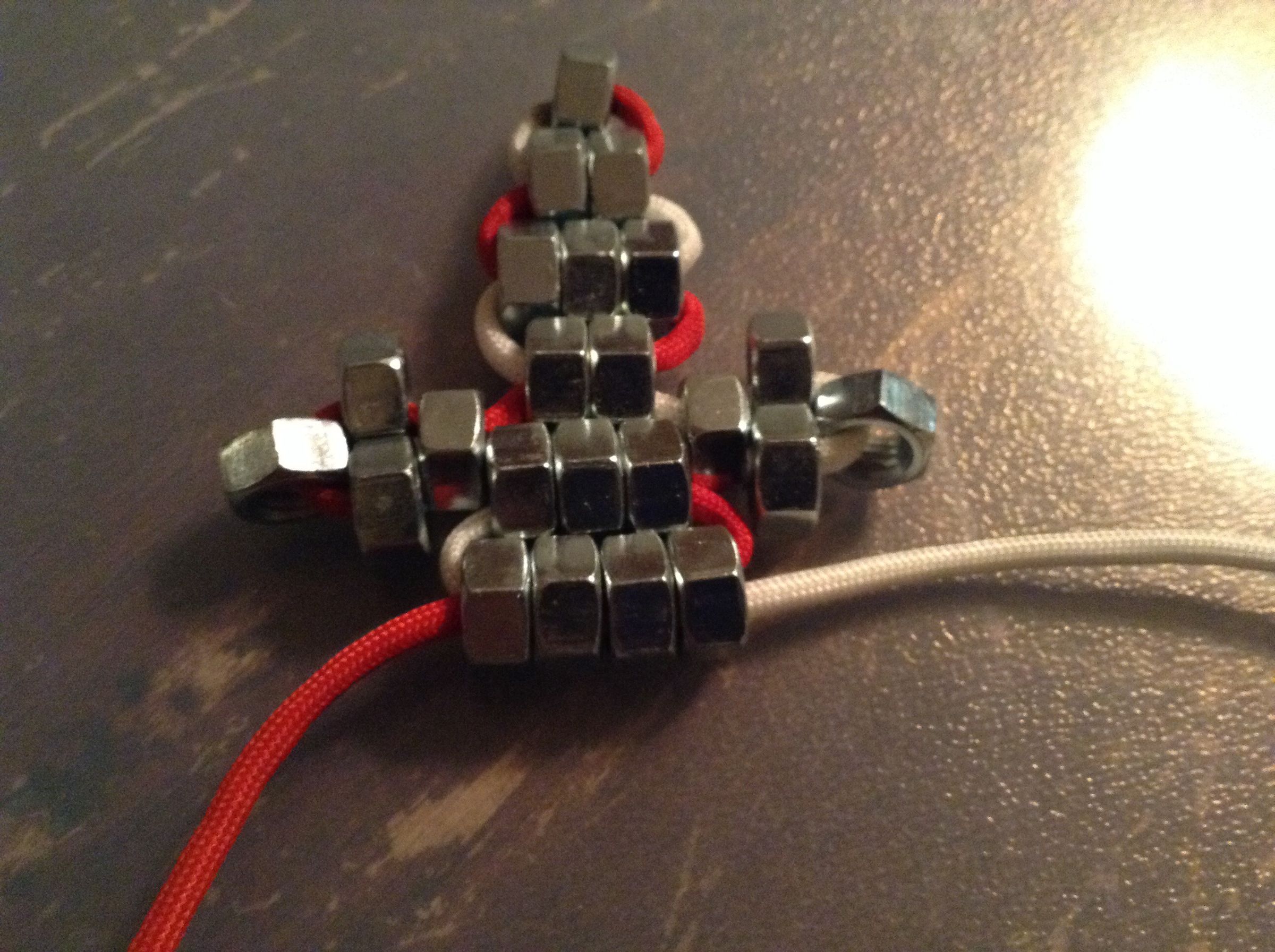 Paracord Gecko/ Lizard : 10 Steps (with Pictures) - Instructables