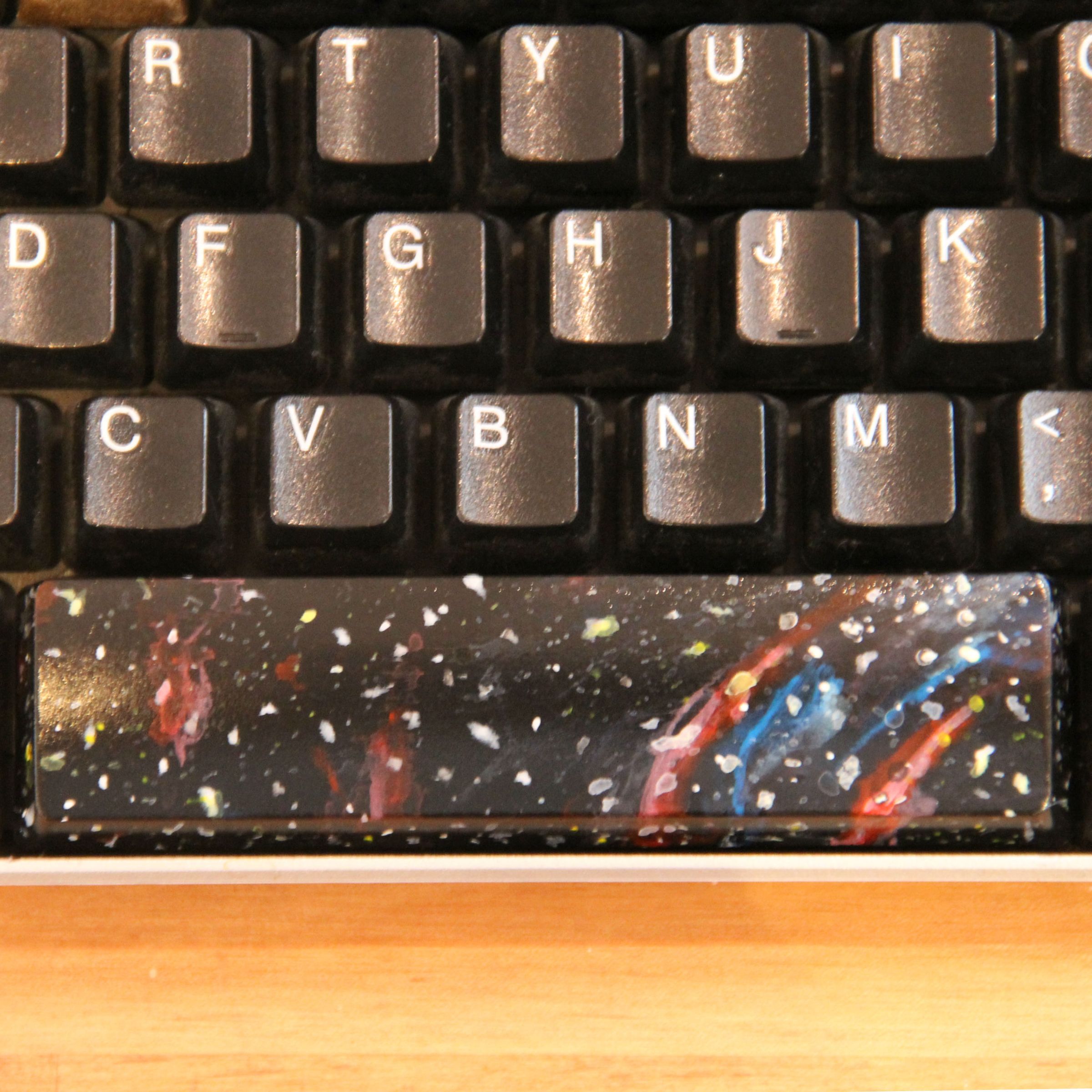 The Space Bar : 4 Steps (with Pictures) - Instructables