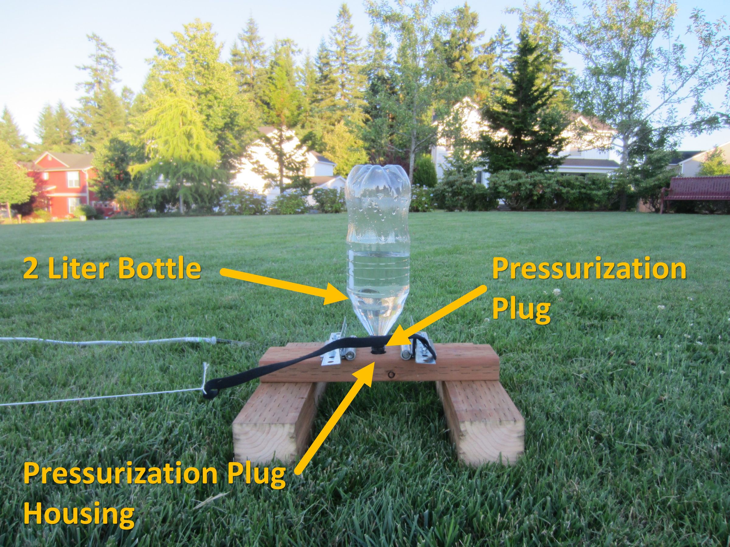 2 Liter Bottle Water Rocket and Launcher Pad : 15 Steps (with Pictures ...