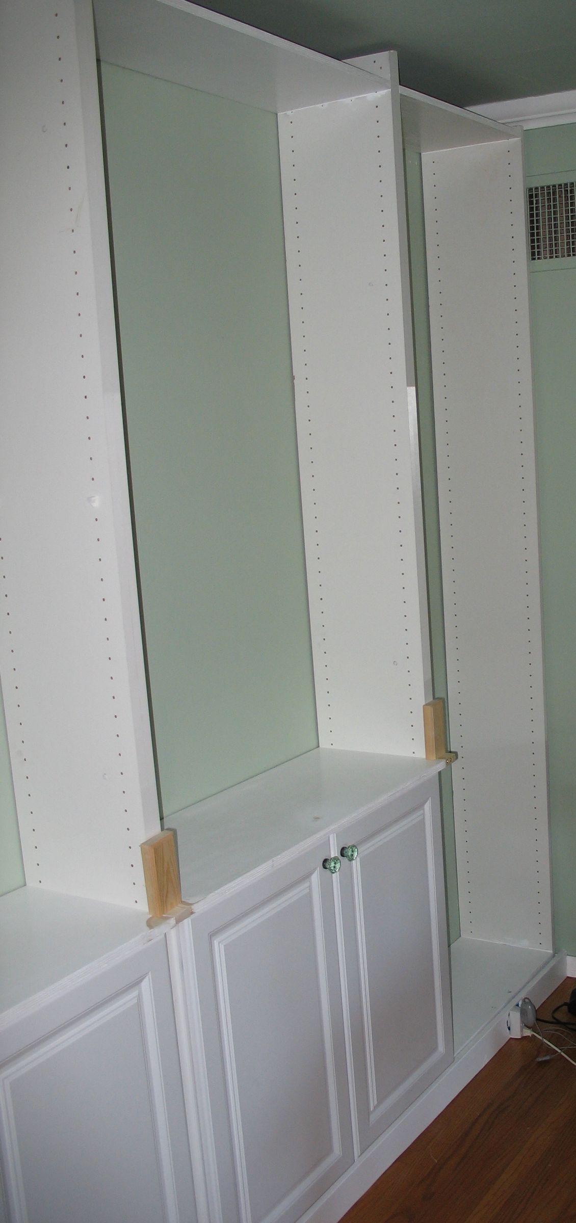 Built in Book Cases : 5 Steps (with Pictures) - Instructables