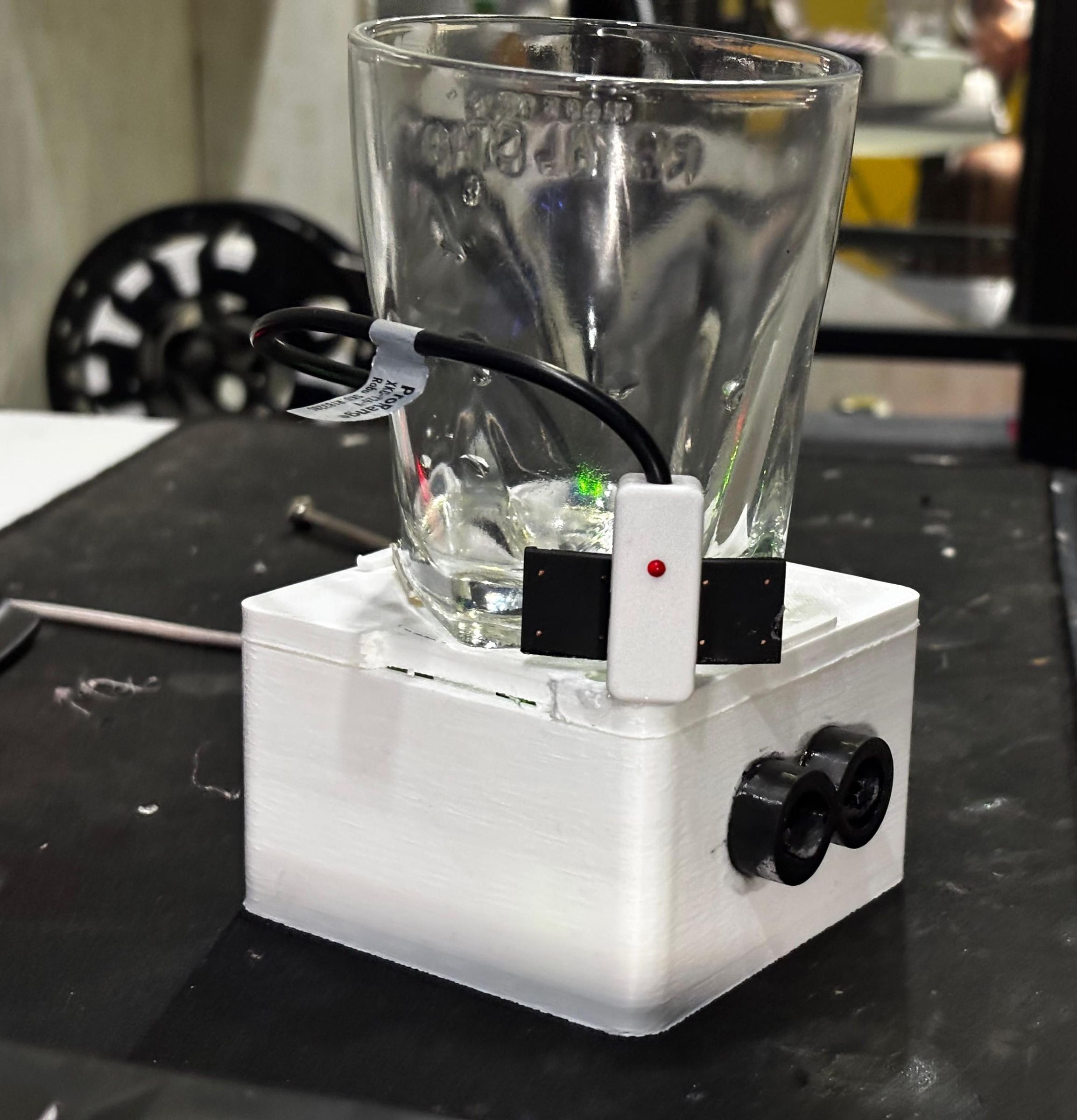 Smart Glass Counter - a Step-by-Step Arduino Hydration Tracking Project ...