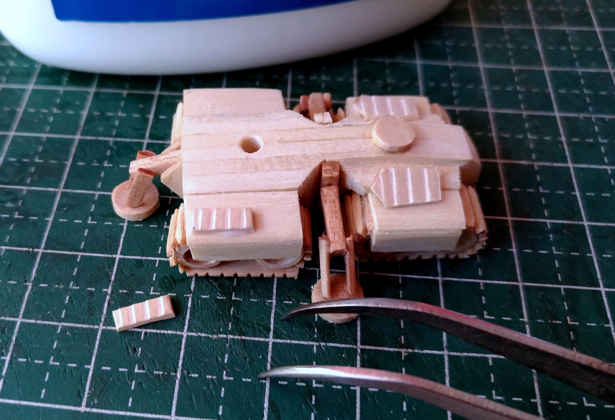 Starcraft 1 Terran Siege Tank Mini Popsicle Stick Model : 5 Steps (with ...