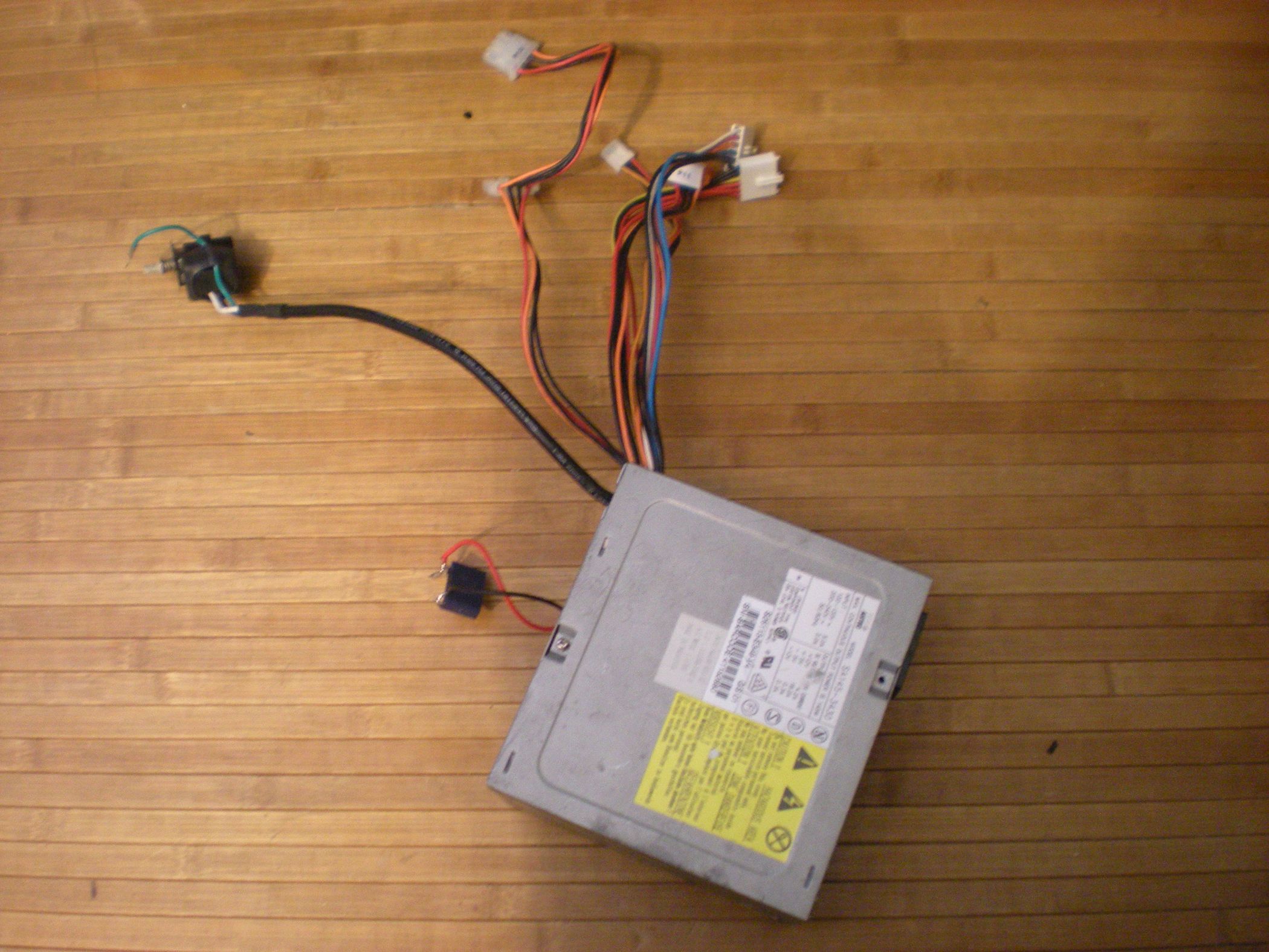 Simple/powerful Flyback Driver From a Computer SMPS : 6 Steps ...