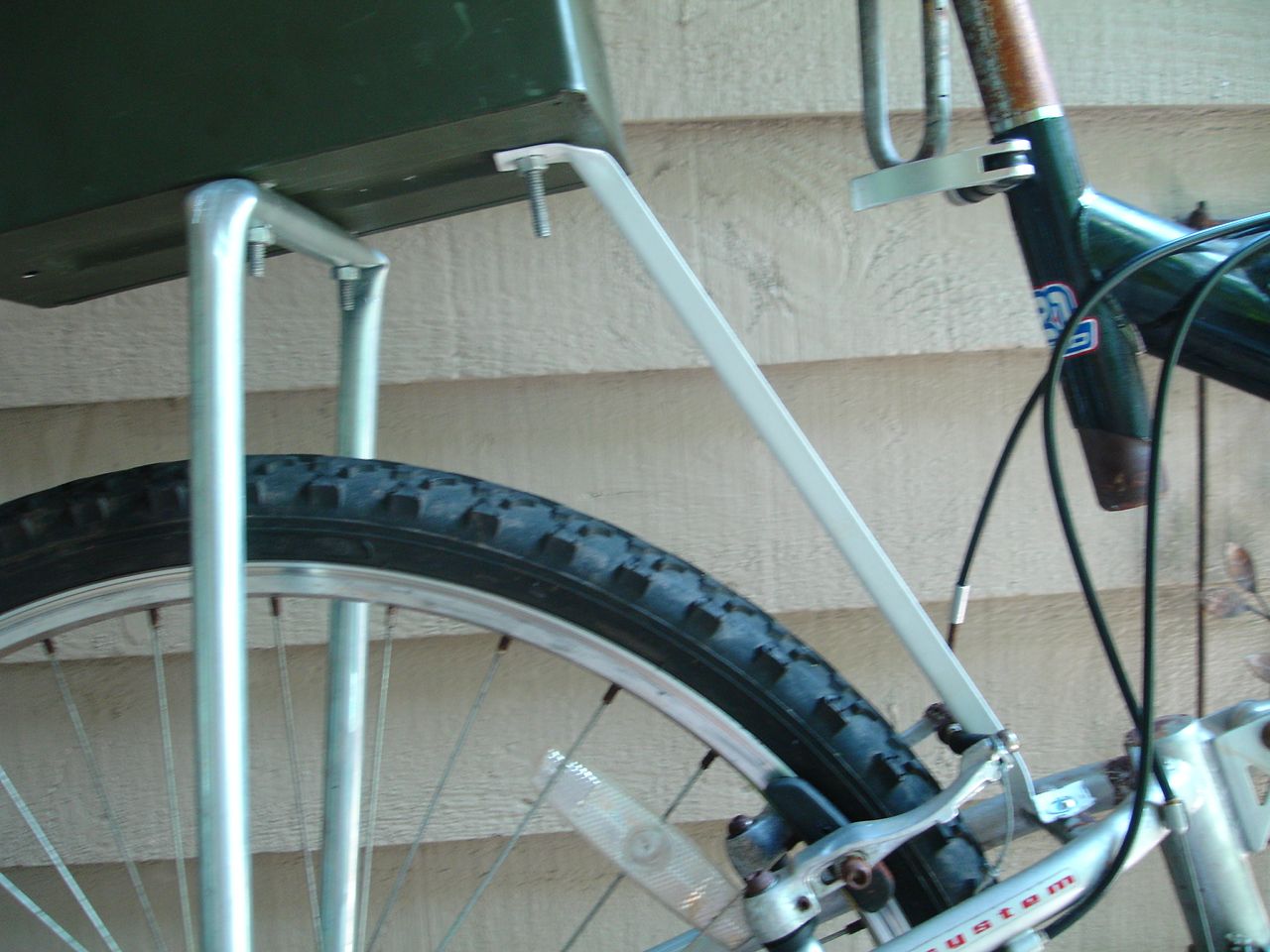 Full Suspension Bike Rack From Scrap! : 11 Steps - Instructables
