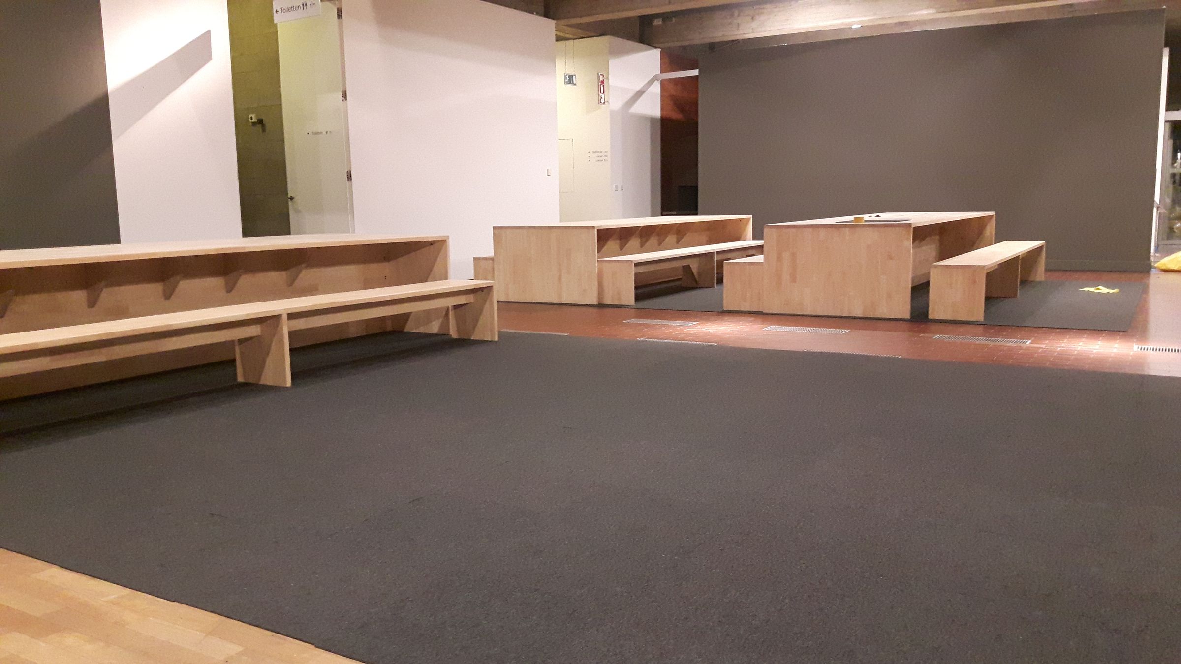 Rubberwood Furniture : 14 Steps (with Pictures) - Instructables