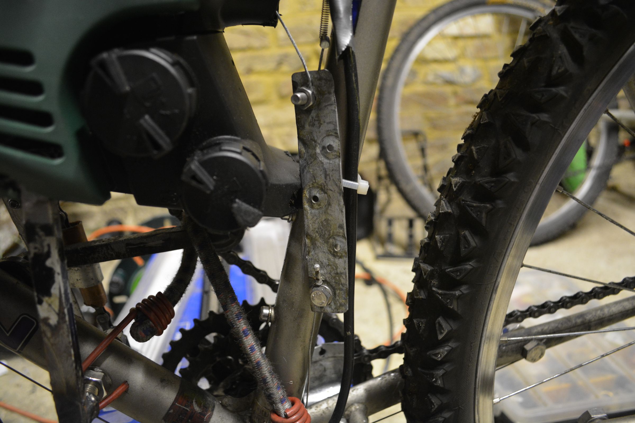 DIY Chainsaw-bike : 13 Steps (with Pictures) - Instructables