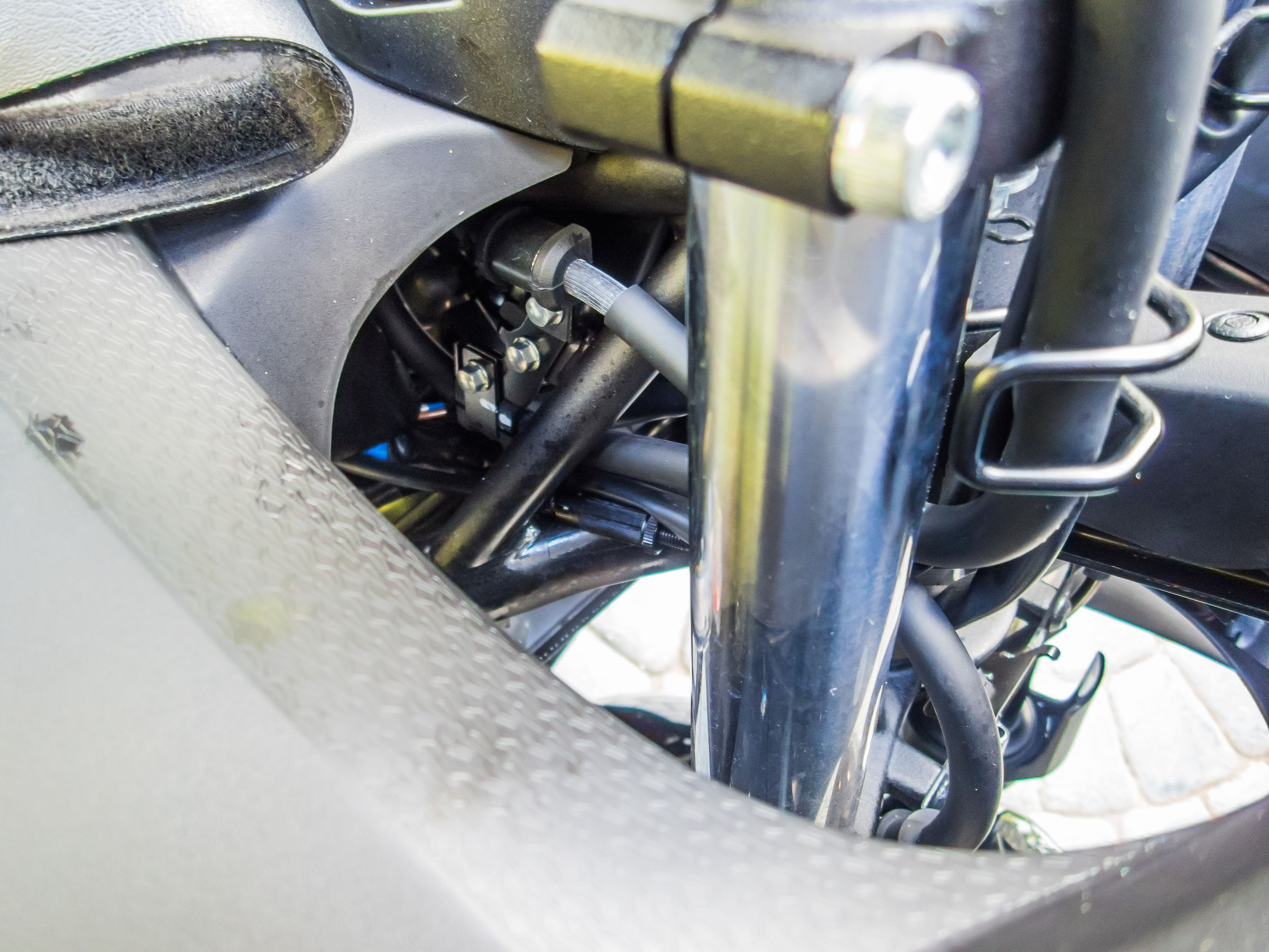 How to Lube Control Cables : 11 Steps (with Pictures) - Instructables