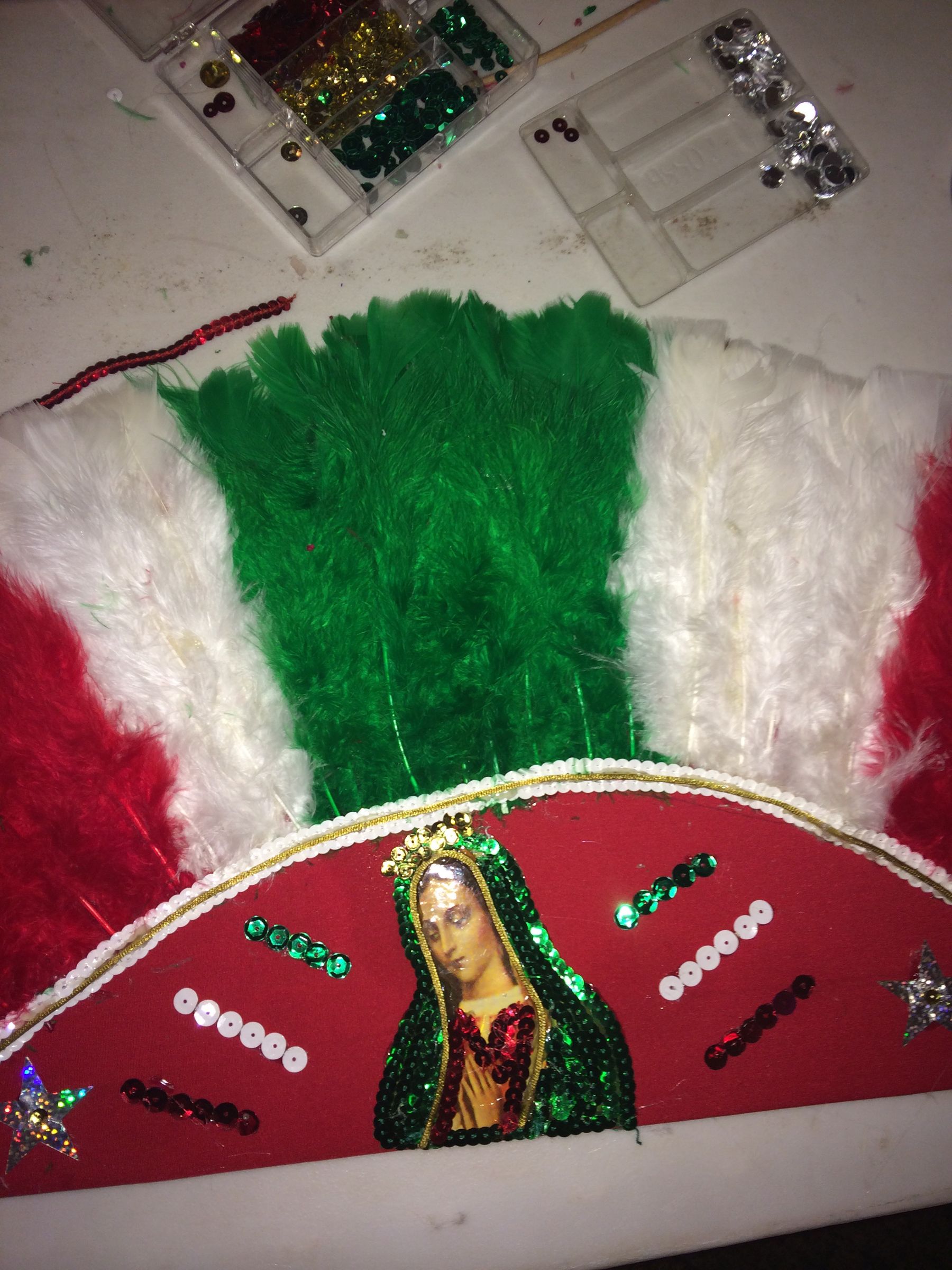 Haciendo Un Penacho : 16 Steps - Instructables