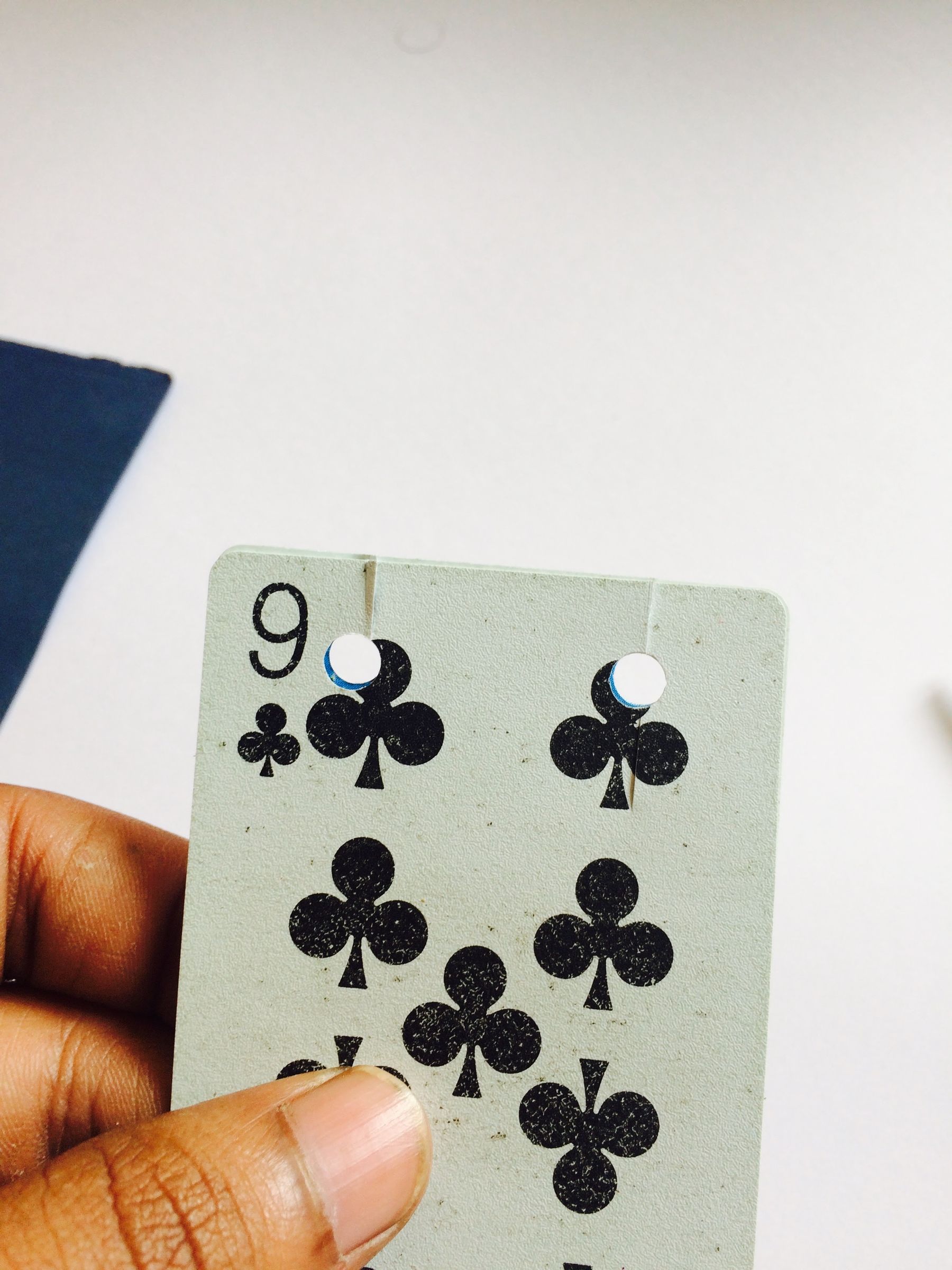 DIY Earphone Holder : 5 Steps (with Pictures) - Instructables
