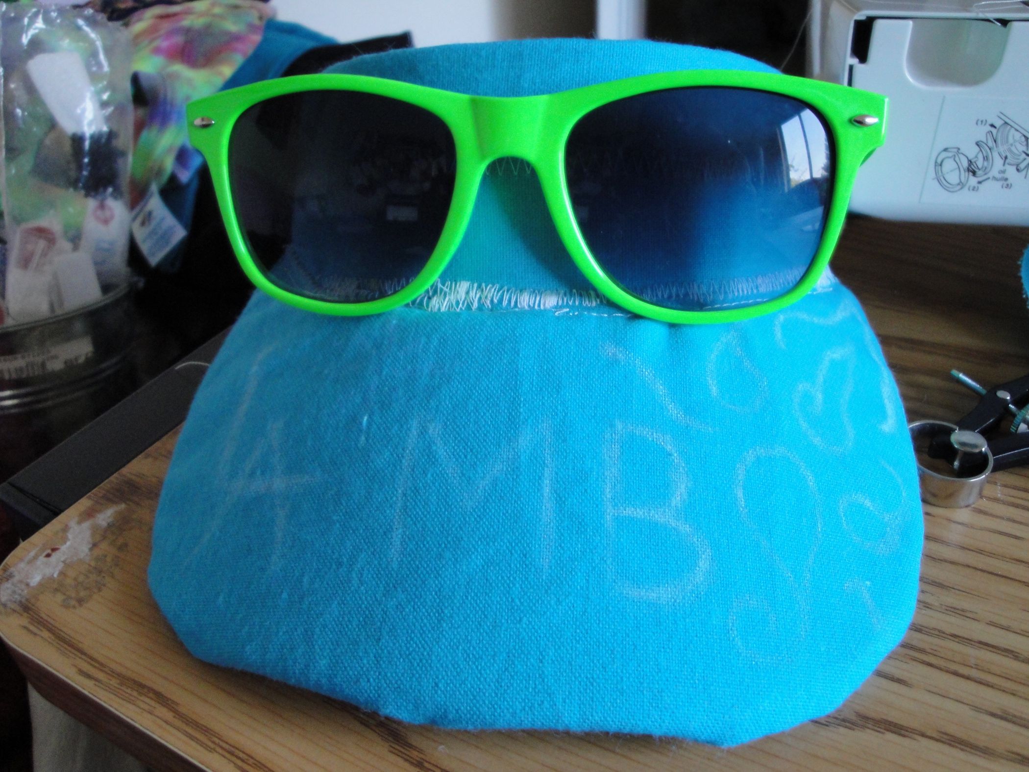 Easy Peasy Visor : 5 Steps - Instructables