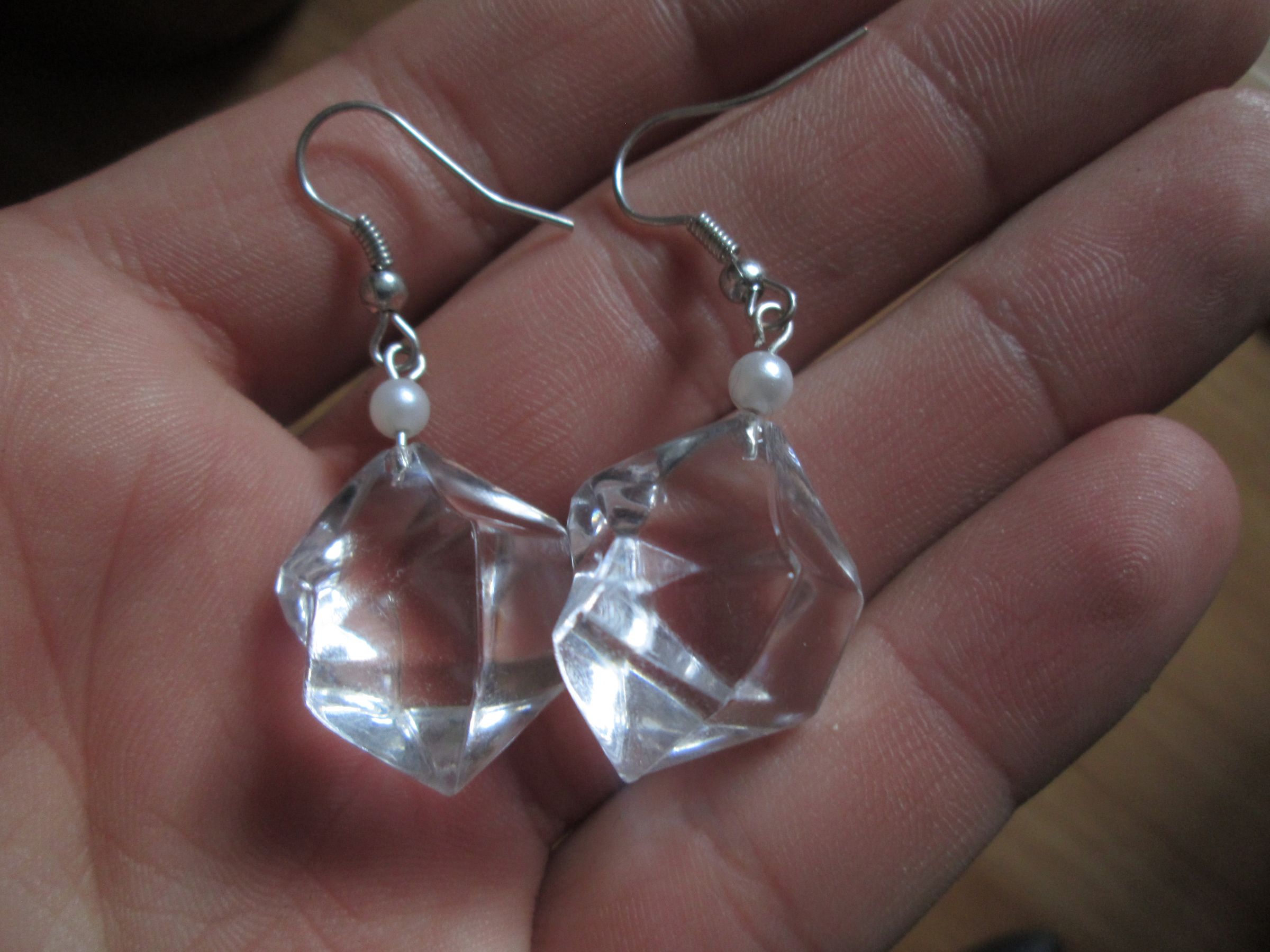 Wizard's Earrings : 4 Steps (with Pictures) - Instructables