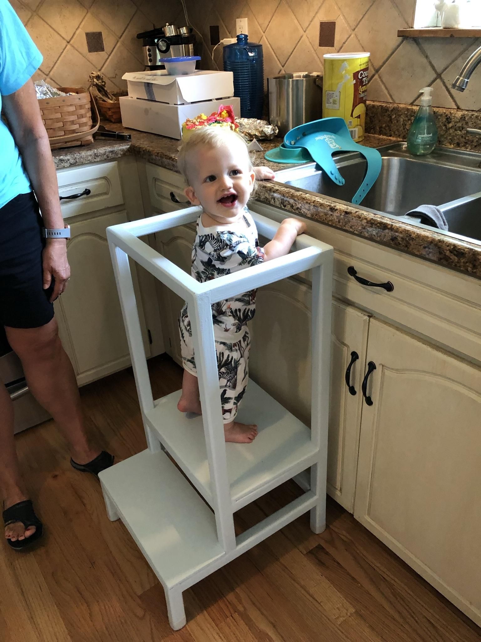 How to Build a Toddler Kitchen Helper Stool for $30 : 9 Steps (with ...