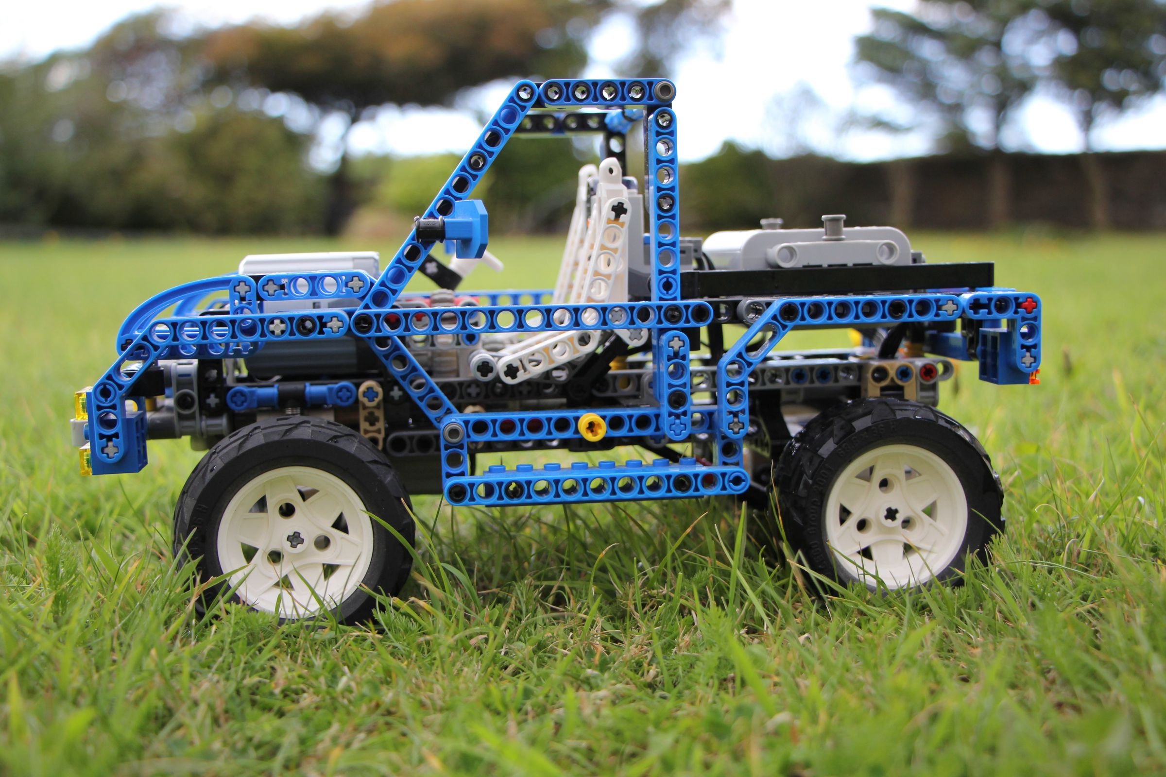 Lego Technic Remote Control Off Roader Version 2 - Instructables