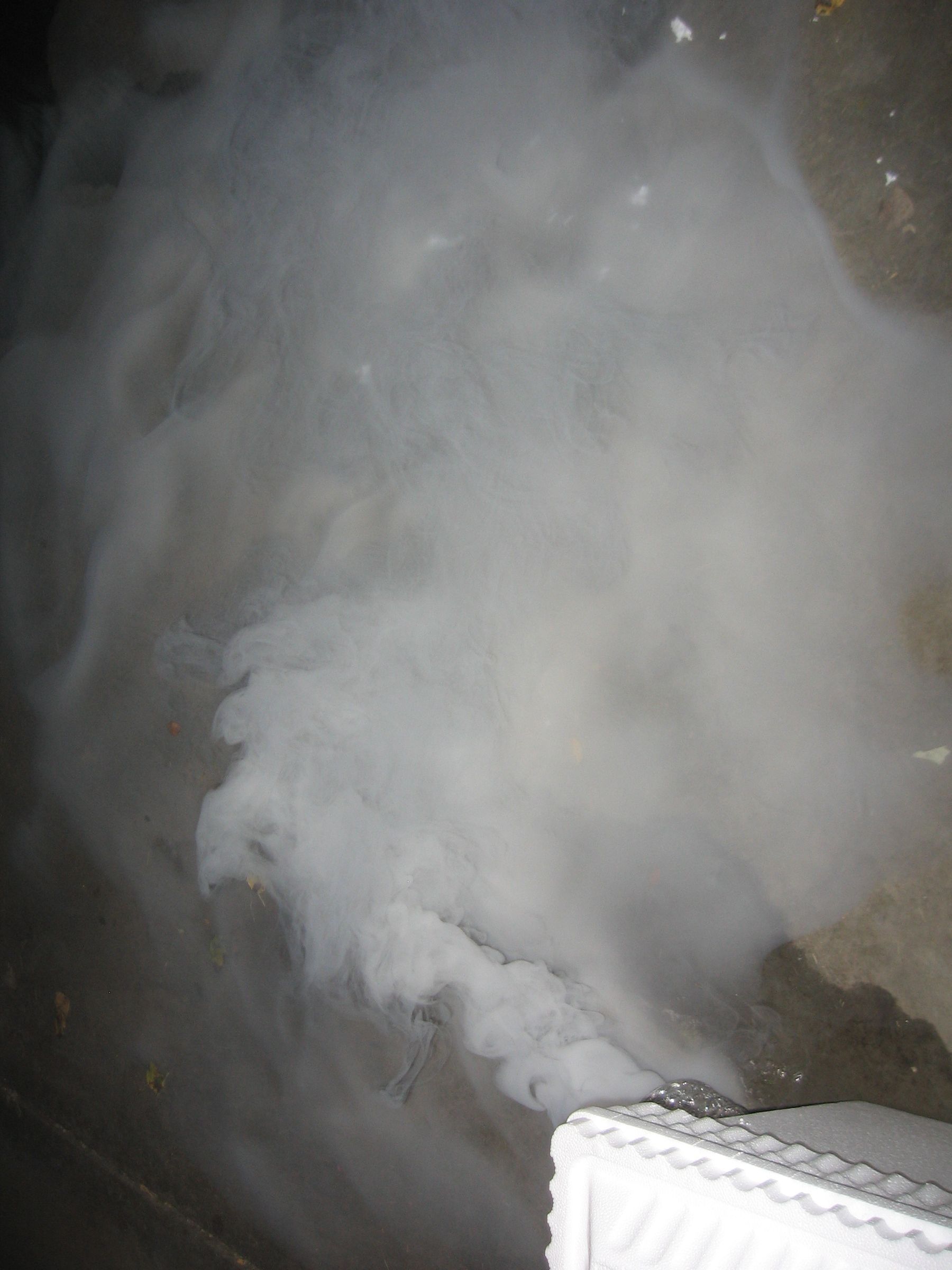 Super Cheap and Easy Fog Chiller : 7 Steps (with Pictures) - Instructables