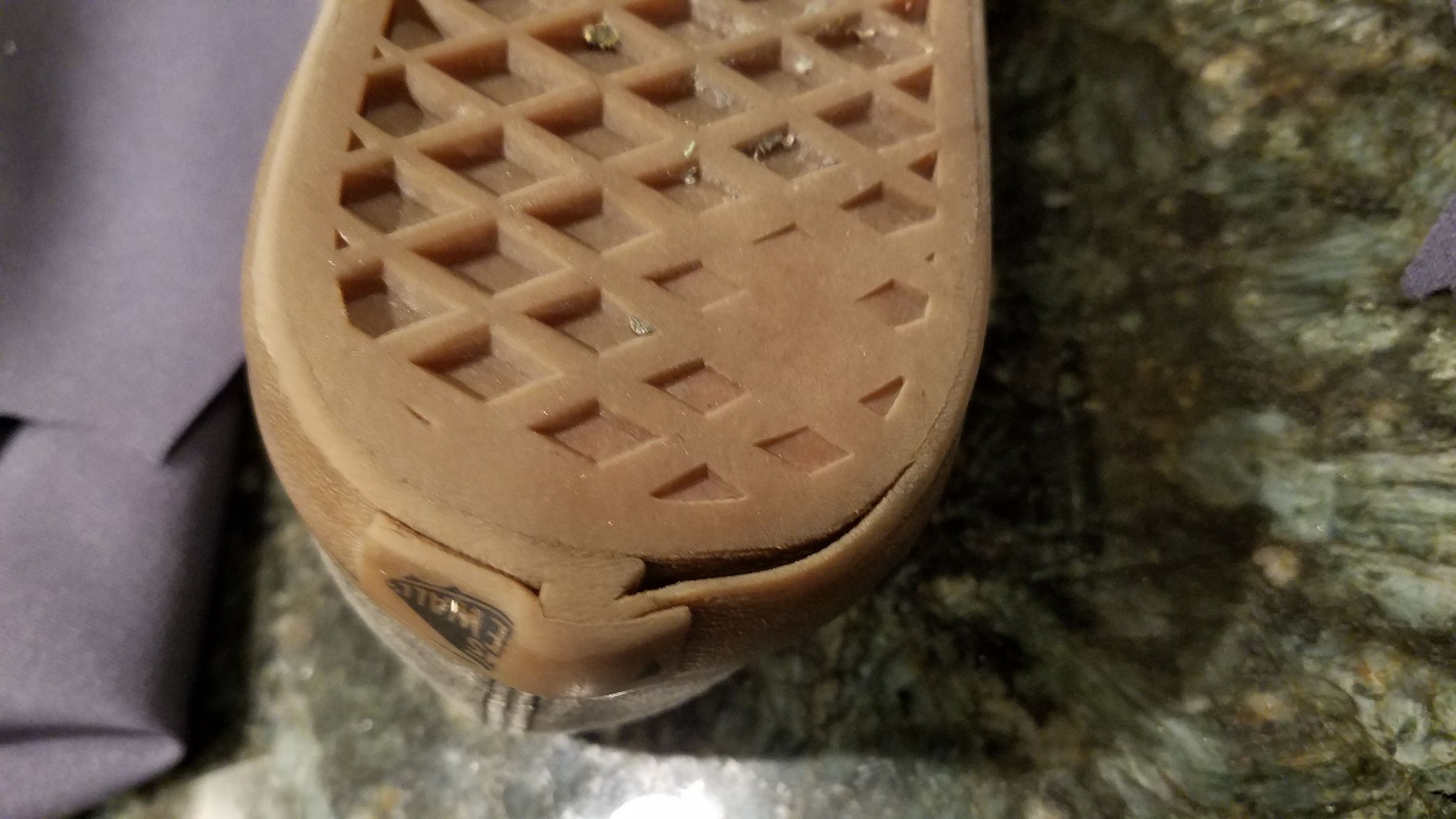 Quick and Easy Shoe Liner Repair : 7 Steps (with Pictures) - Instructables