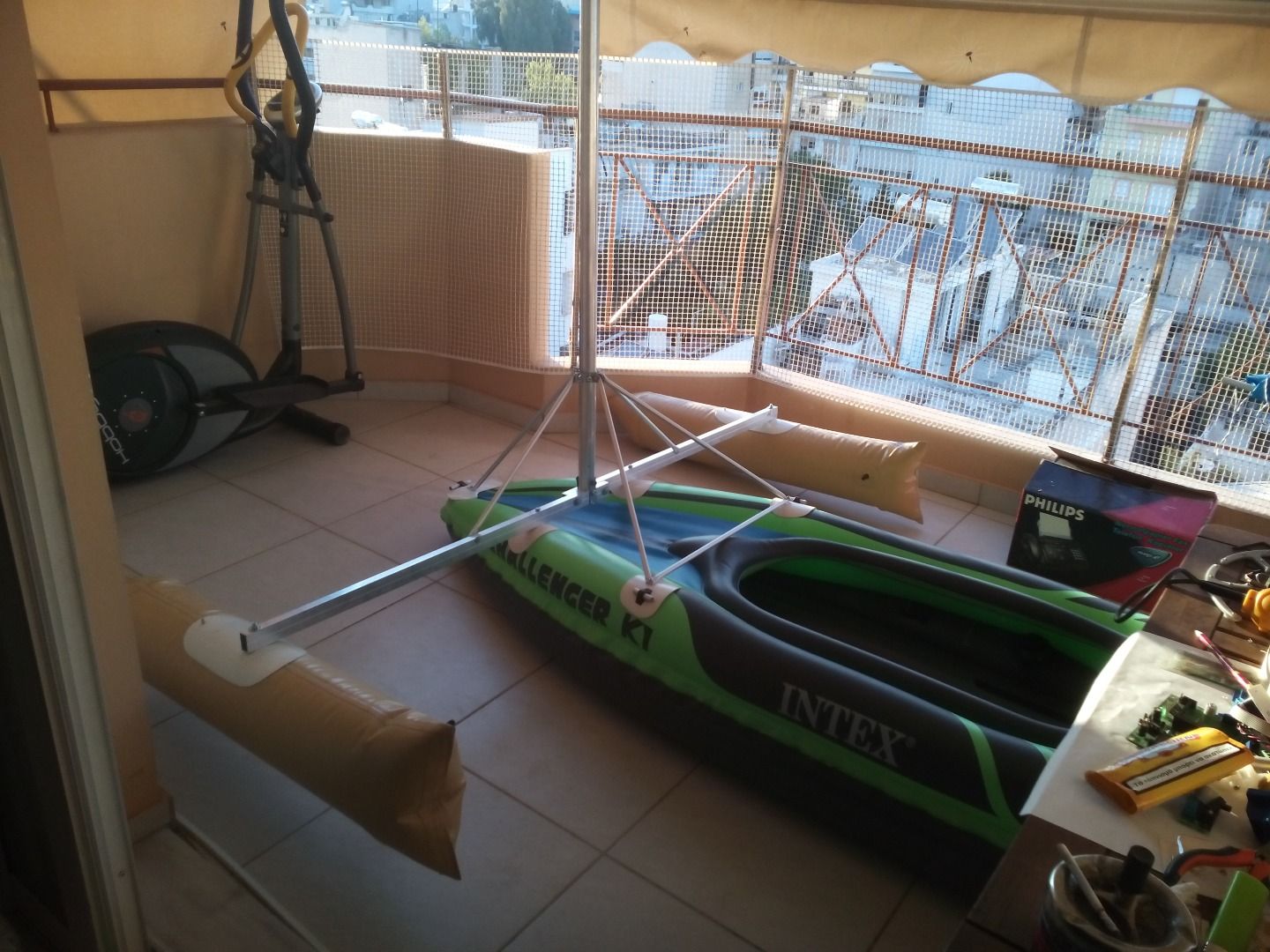 Intex Kayak Sailing - Instructables