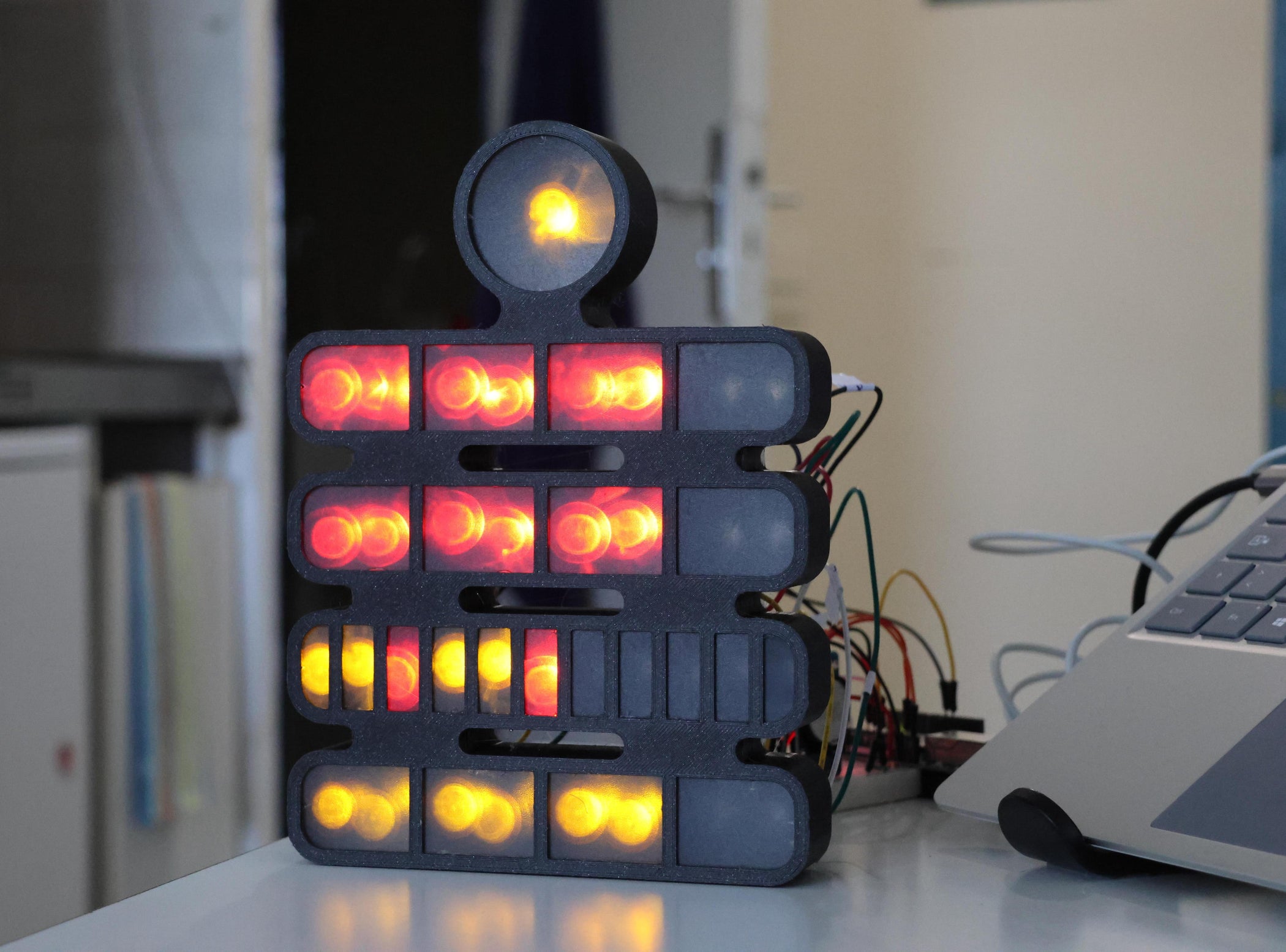 Berlin Clock / Mengenlehreuhr Replica - Instructables