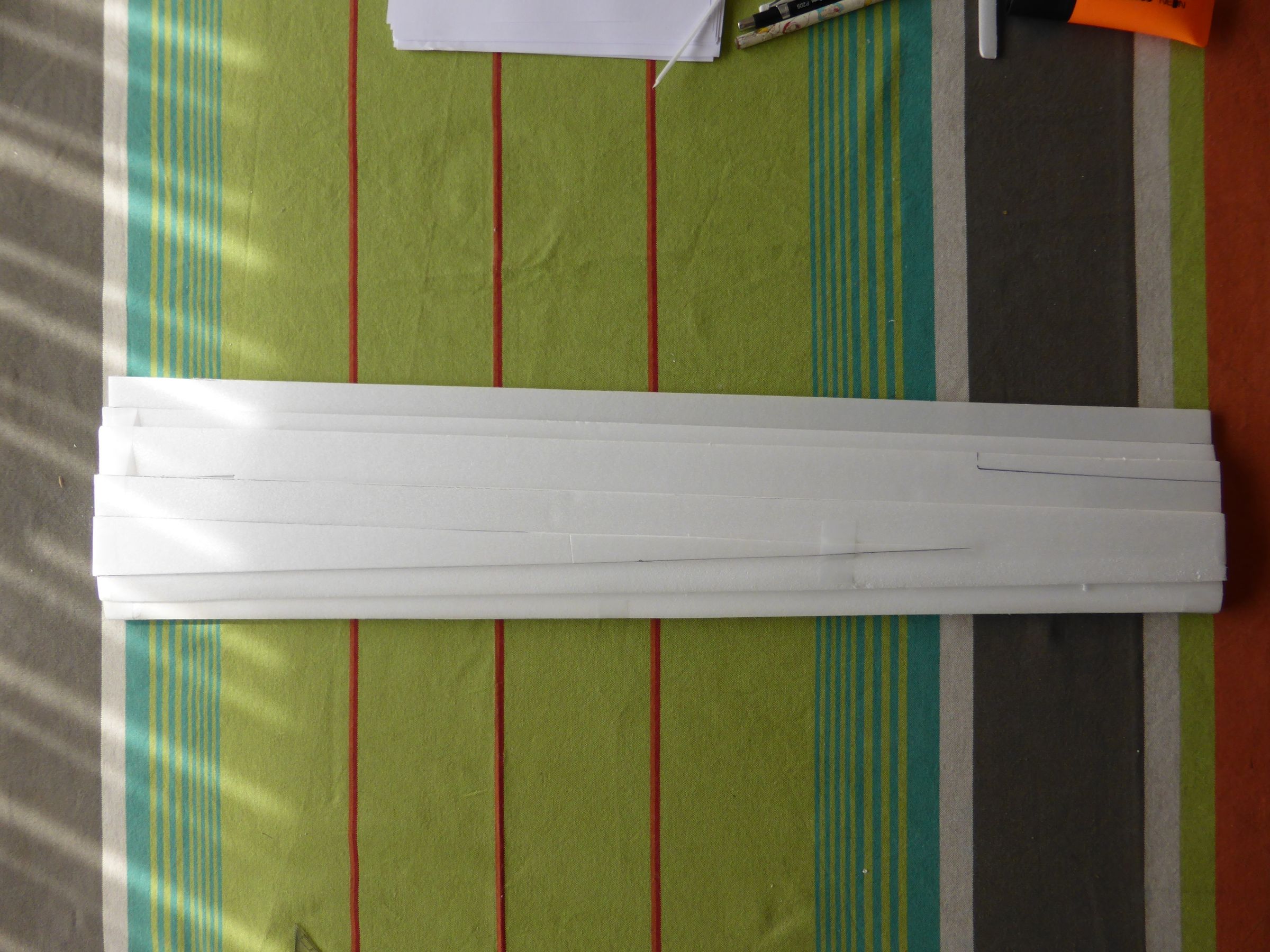 Rubber Band Airplane : 5 Steps (with Pictures) - Instructables