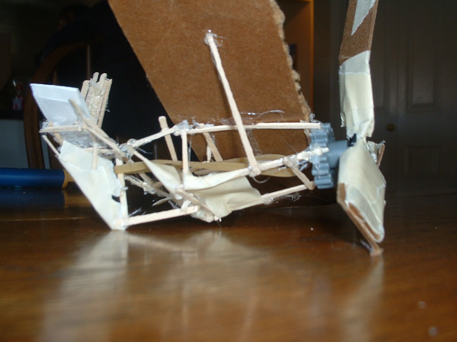 Ruber Band Powerd Plane : 5 Steps - Instructables