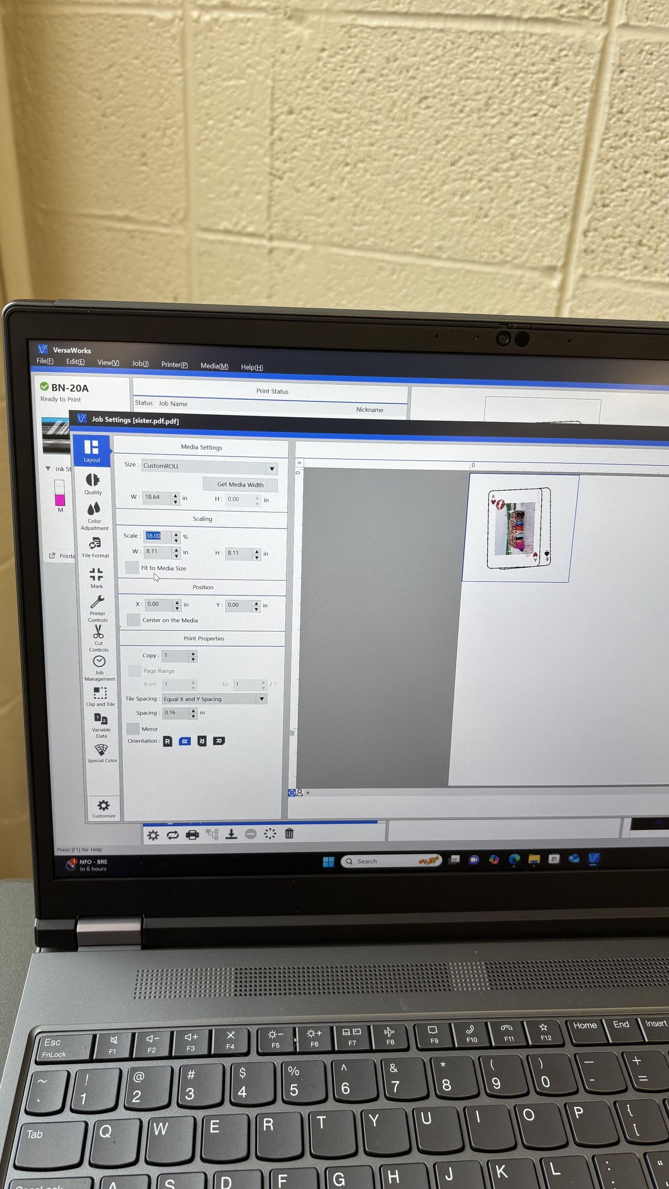 Wall Cling : 11 Steps - Instructables