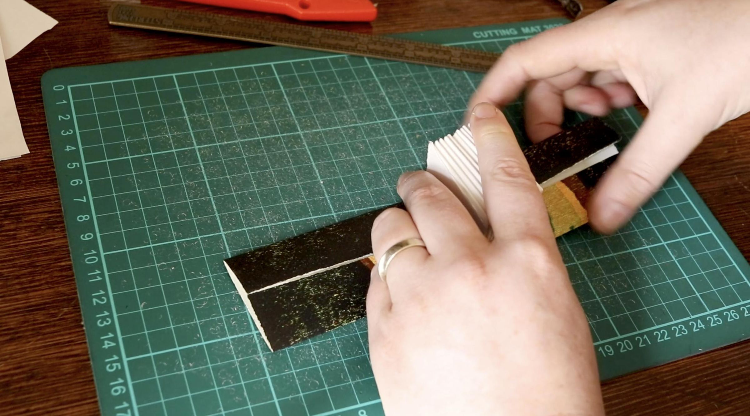 Origami Book Cover : 6 Steps (with Pictures) - Instructables
