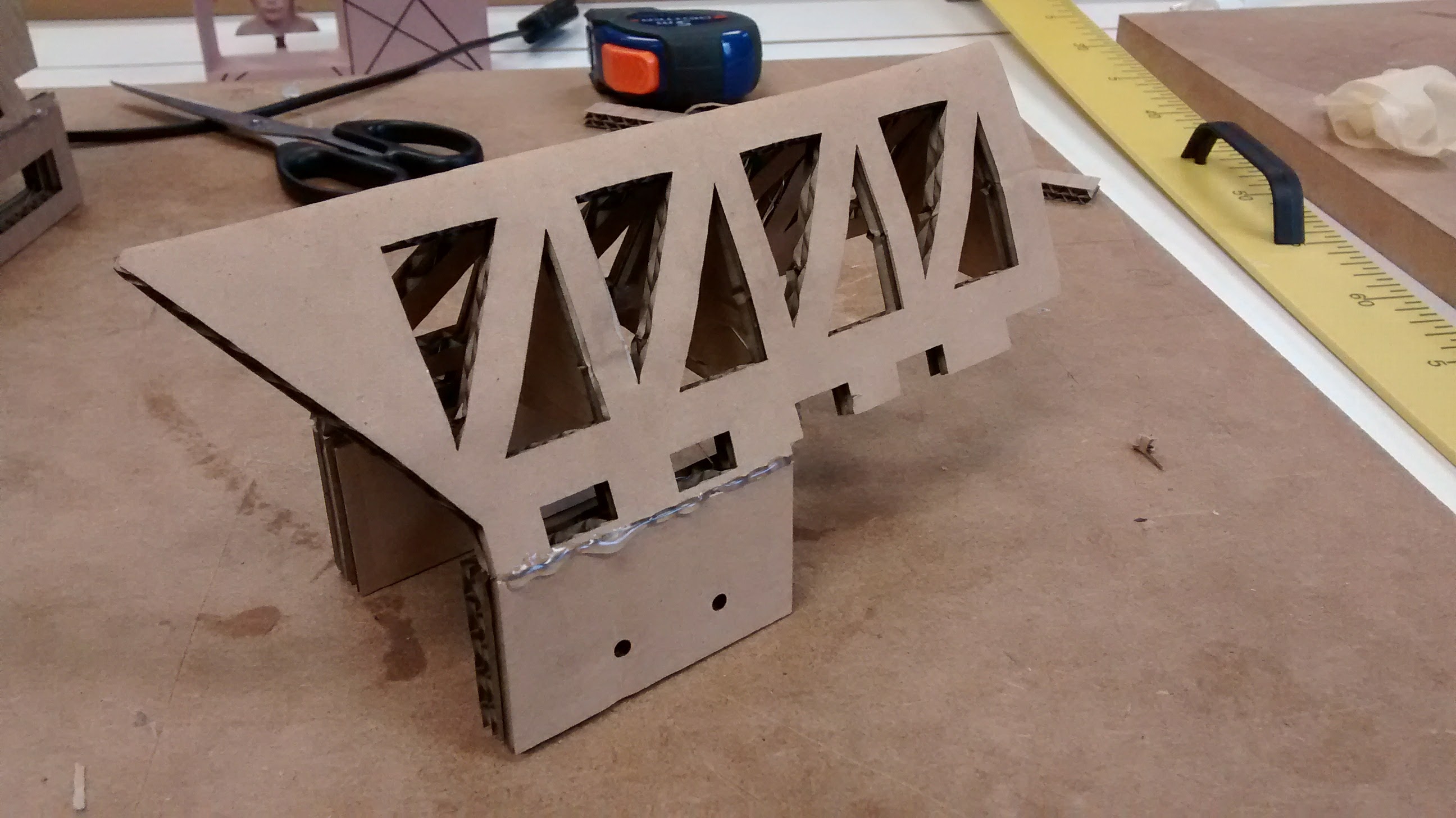 Cardboard Crane : 5 Steps (with Pictures) - Instructables