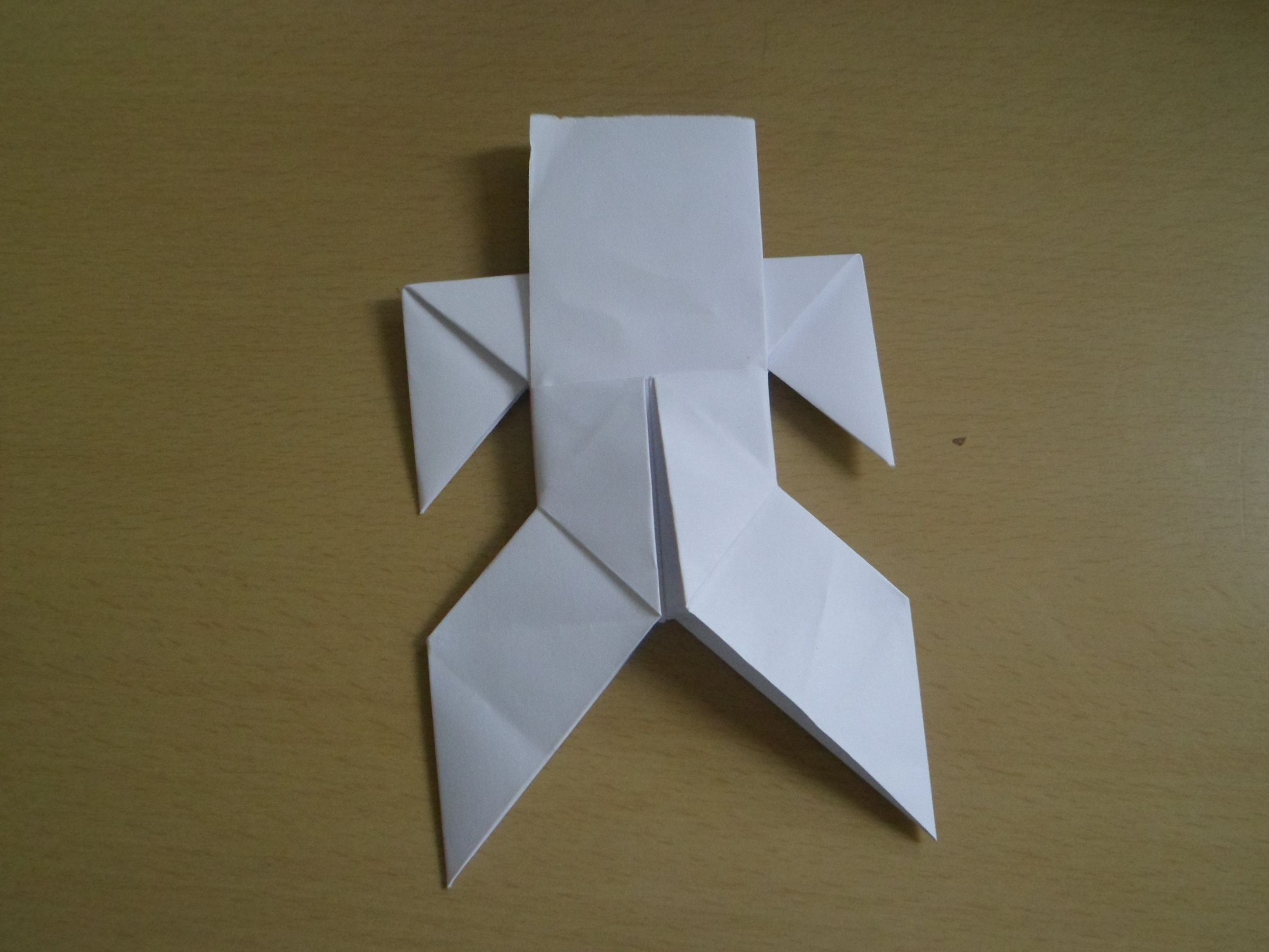 Origami Robo : 8 Steps - Instructables