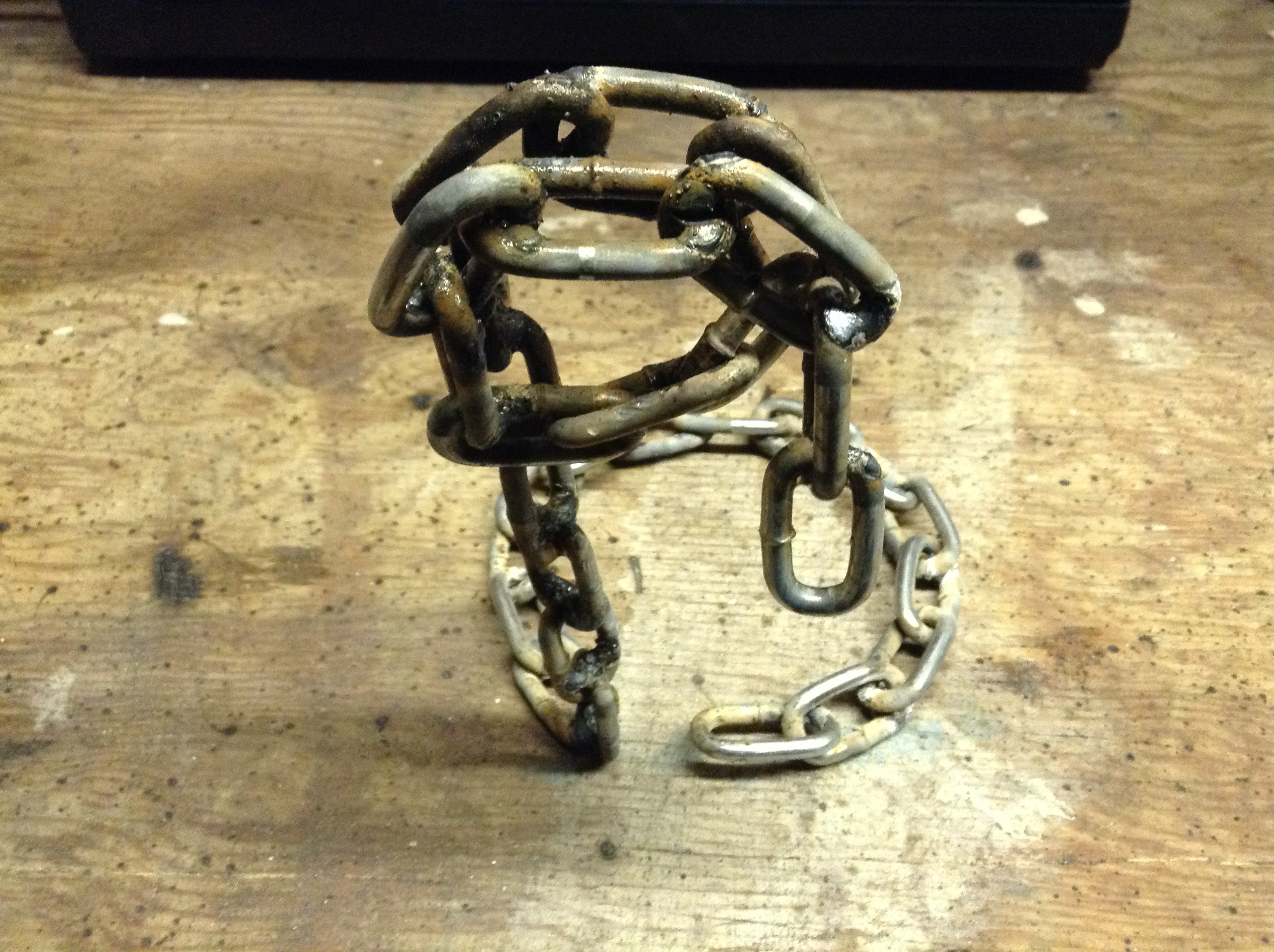 "Floating" Chain Wine Bottle Holder : 5 Steps (with Pictures ...