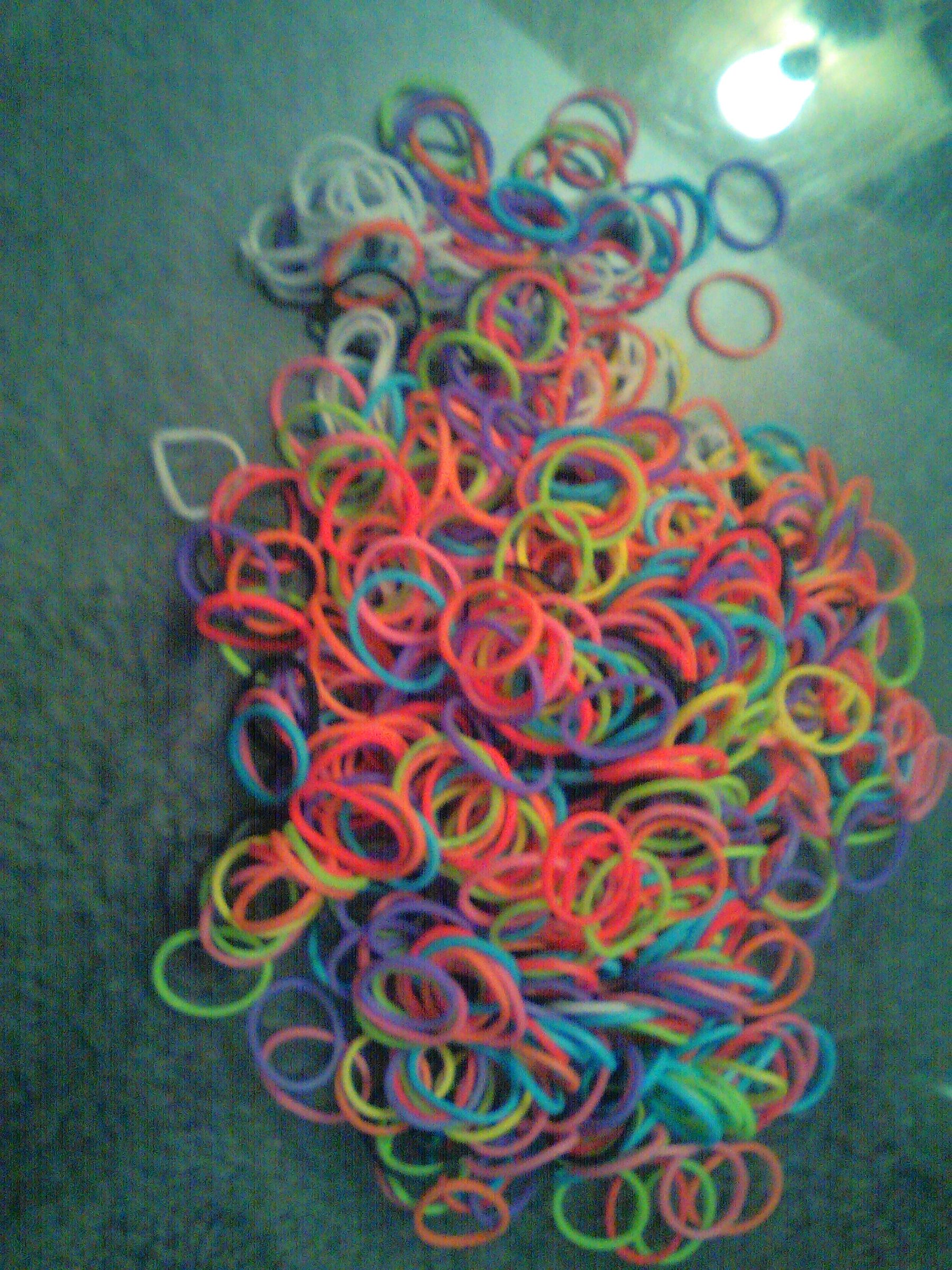 Single Rubber Band Braclet : 7 Steps - Instructables