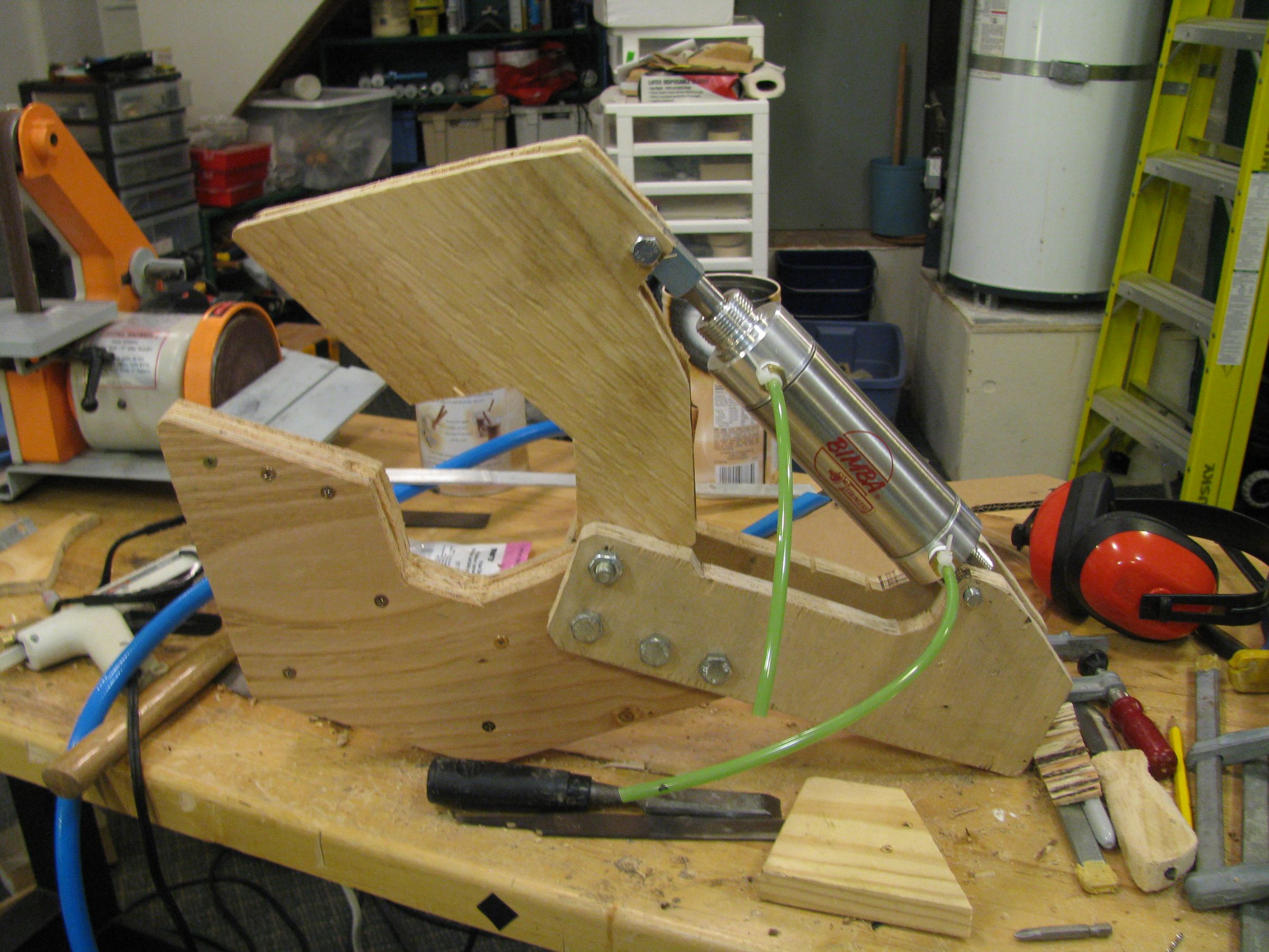 Pneumatic Claw : 7 Steps (with Pictures) - Instructables