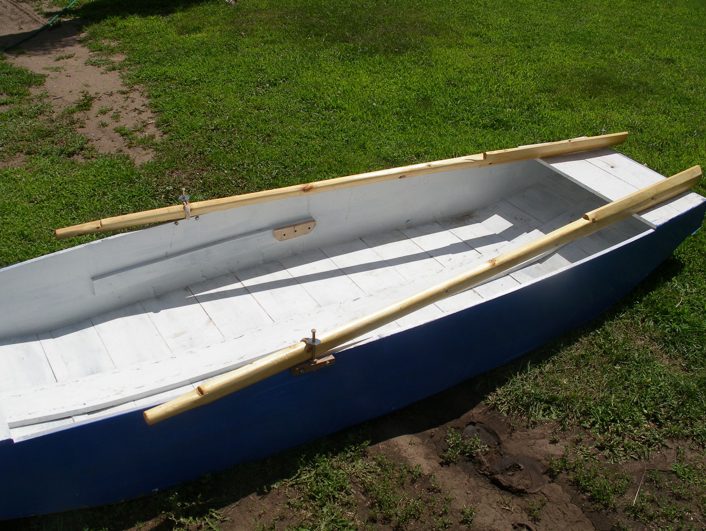 How to Construct a Simple Boat : 12 Steps (with Pictures) - Instructables
