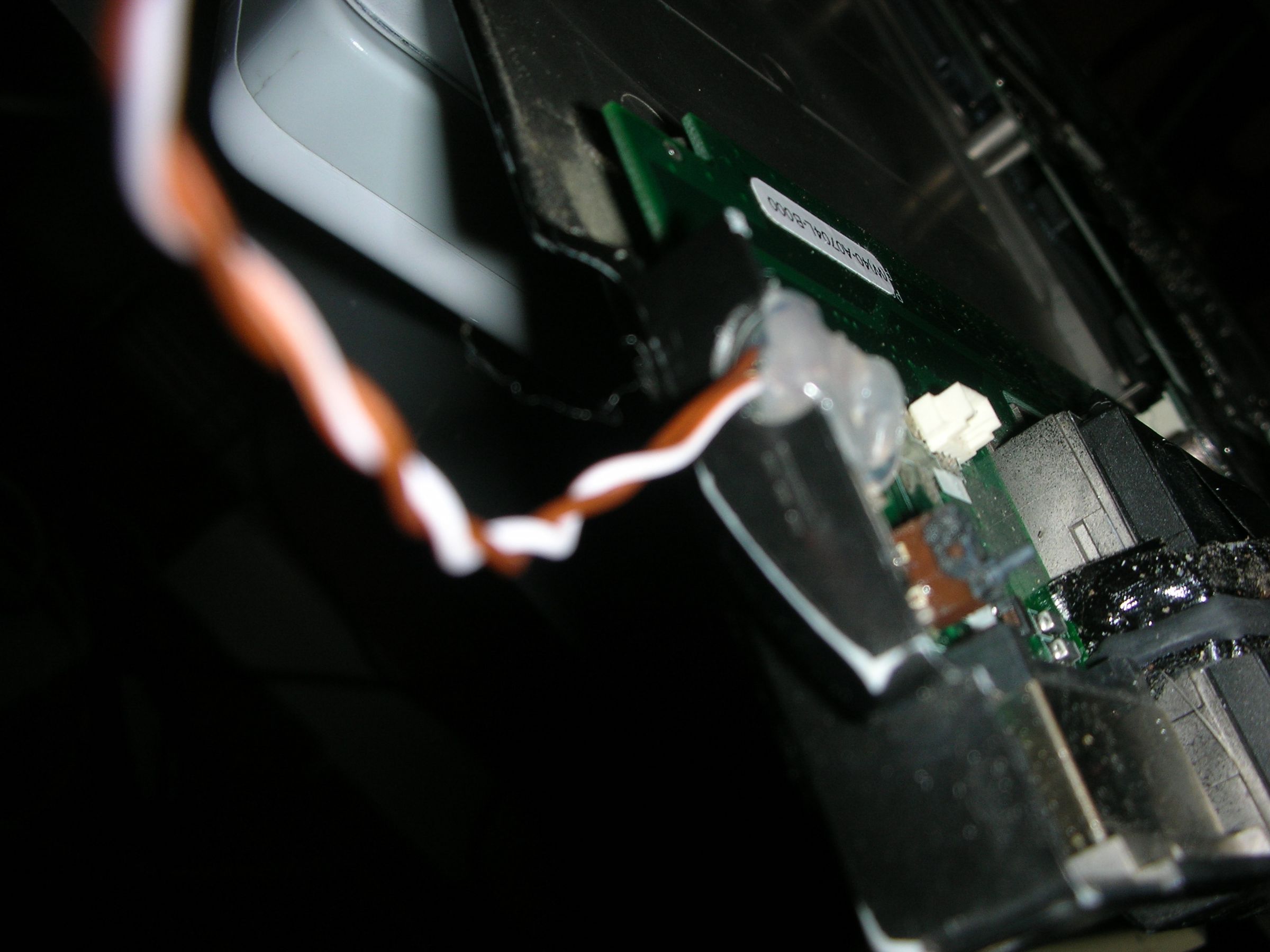 How to Fix a Laptop Power Connector : 7 Steps - Instructables