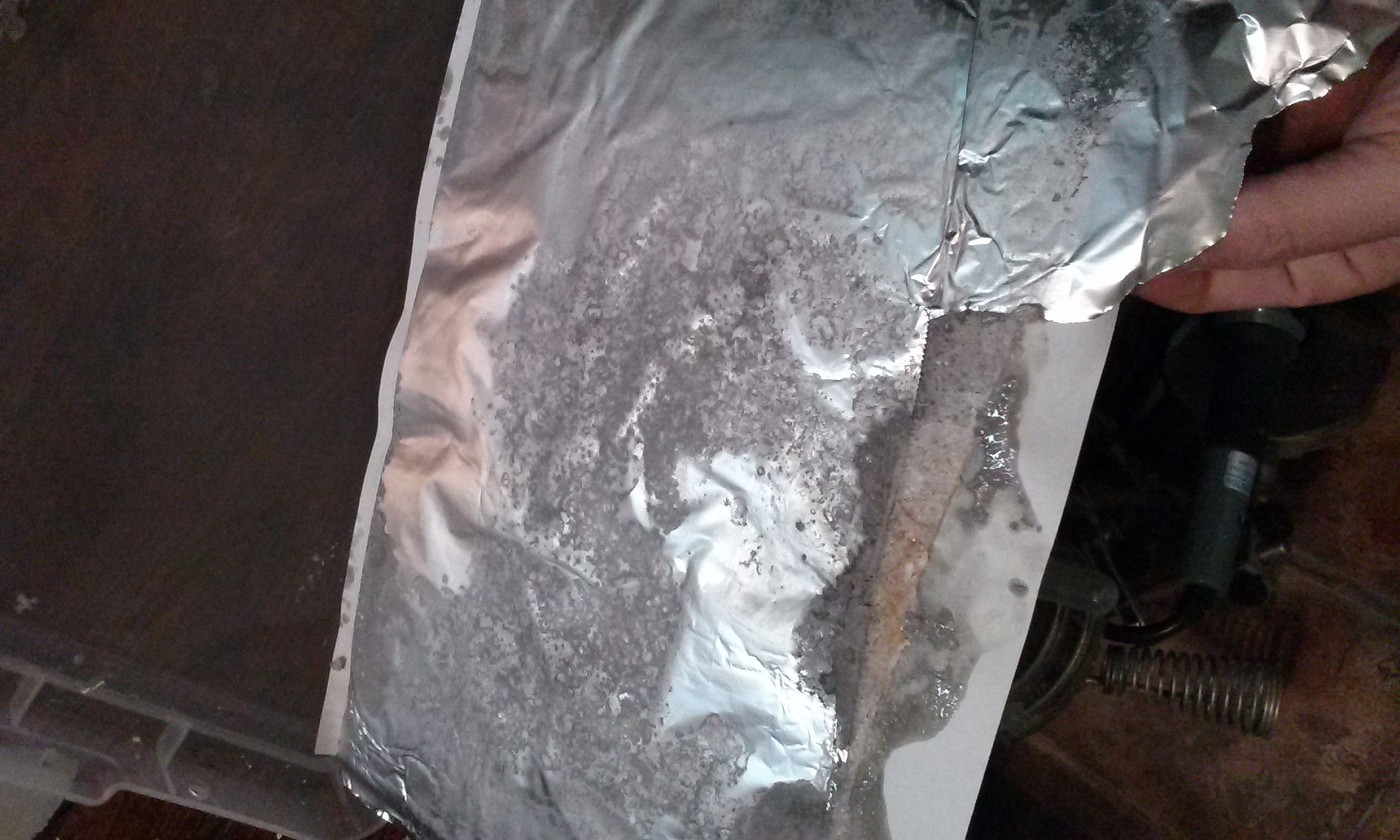 Junk Battery - 2.65v Rechargable Aluminum-Ion : 12 Steps (with Pictures ...