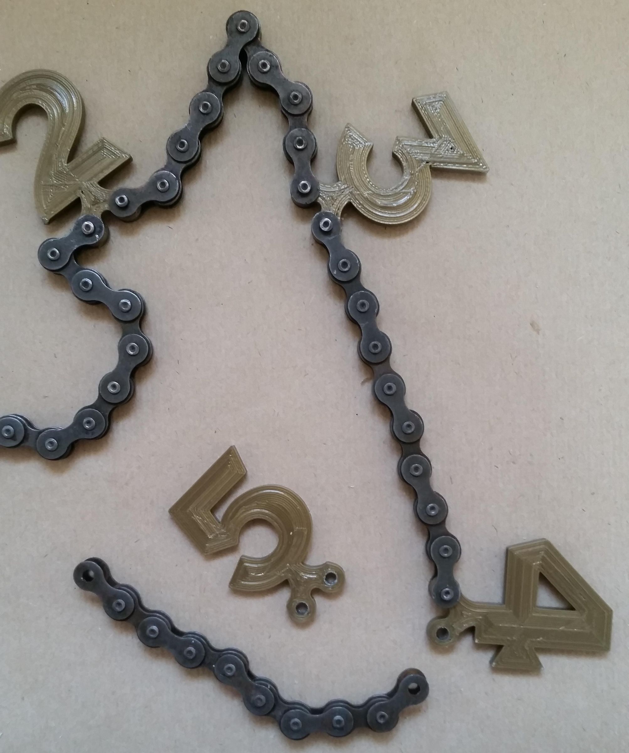 Bicycle Chain Clock (Low Part Count) : 5 Steps (with Pictures ...