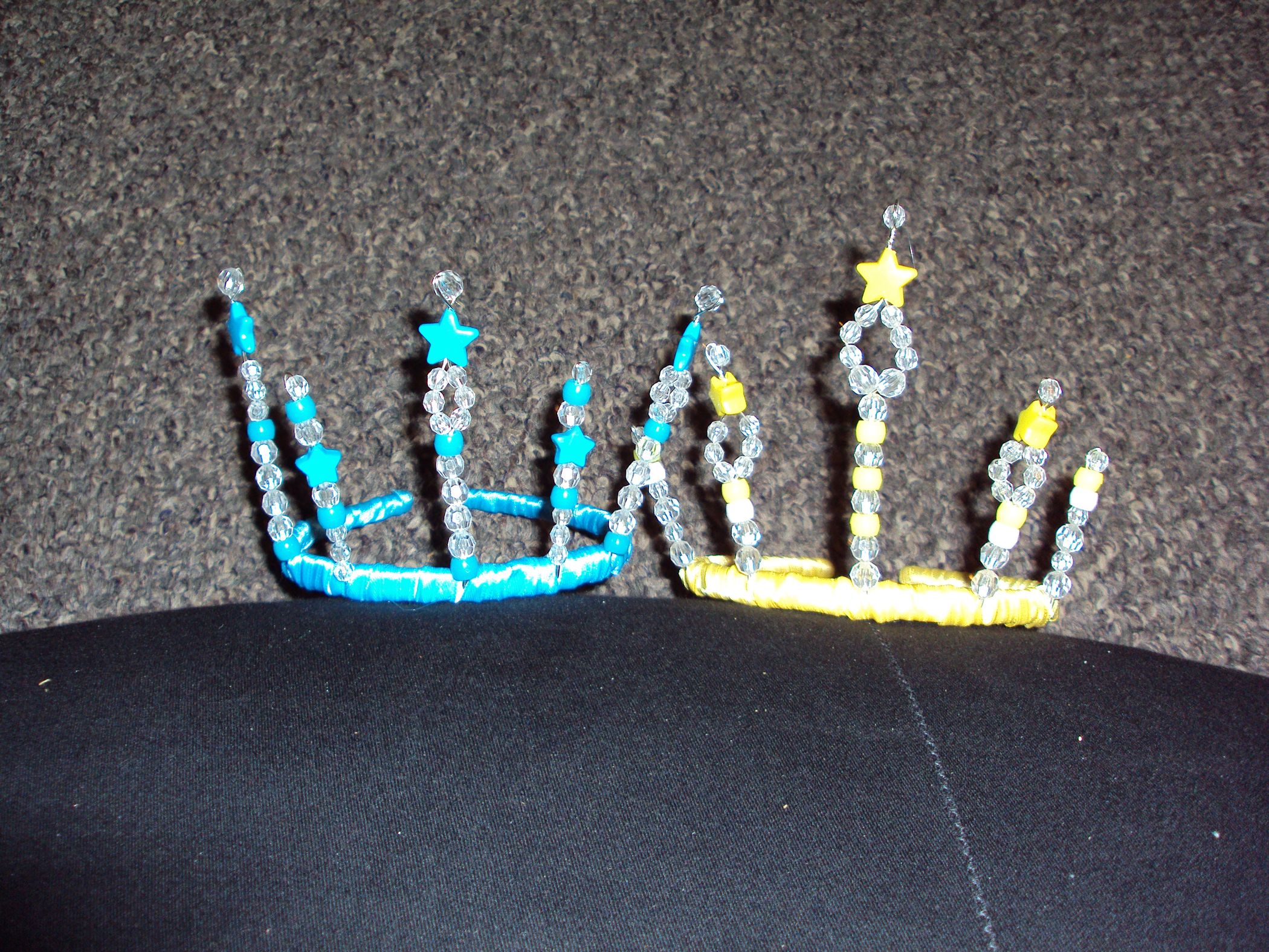 Making Beaded Tiaras : 6 Steps (with Pictures) - Instructables